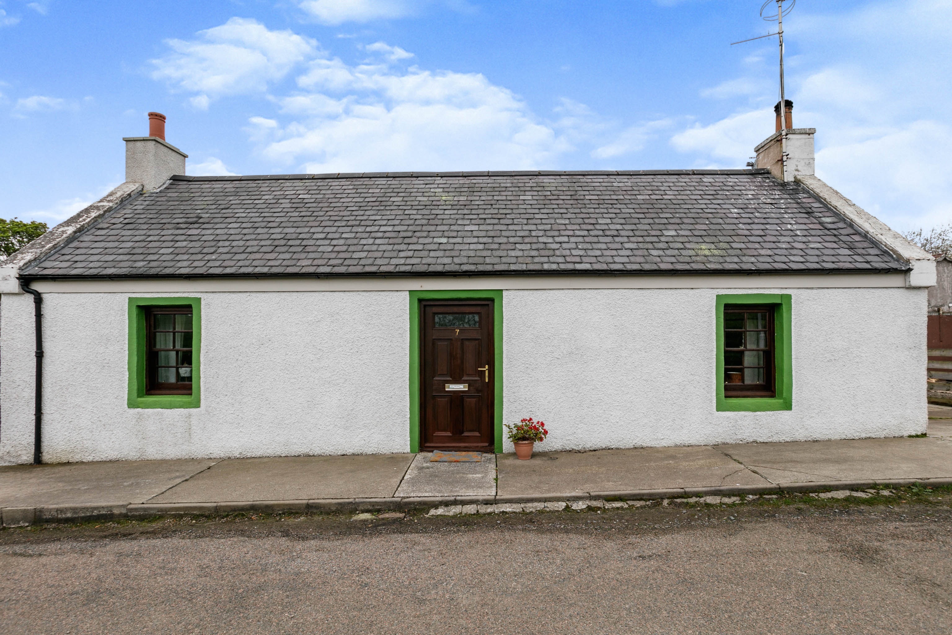 1 bedroom cottage for sale in Berryhillock, Deskford, AB56 5YA