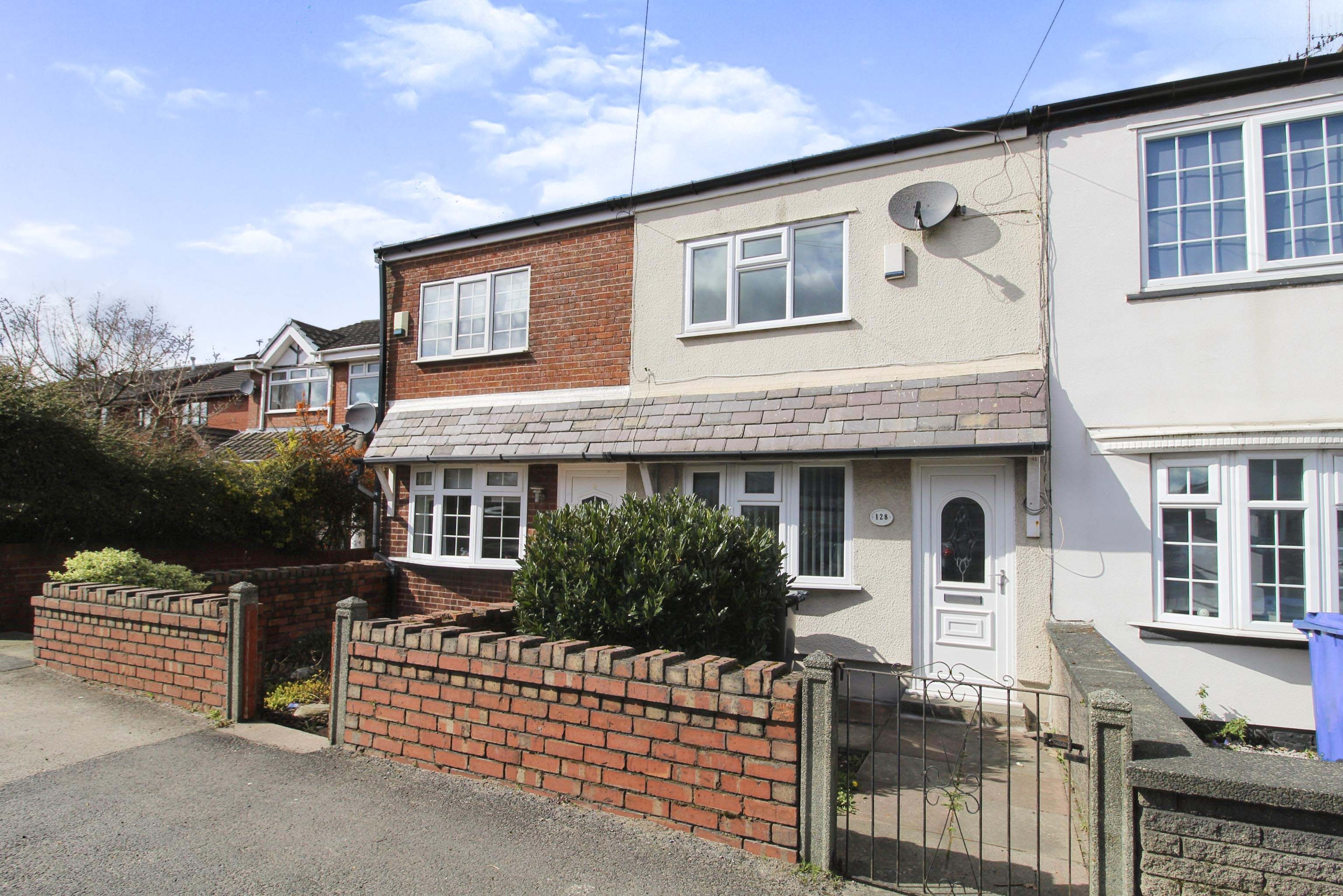 2 bedroom terraced house for sale in Liverpool Road, Skelmersdale, WN8 8BX