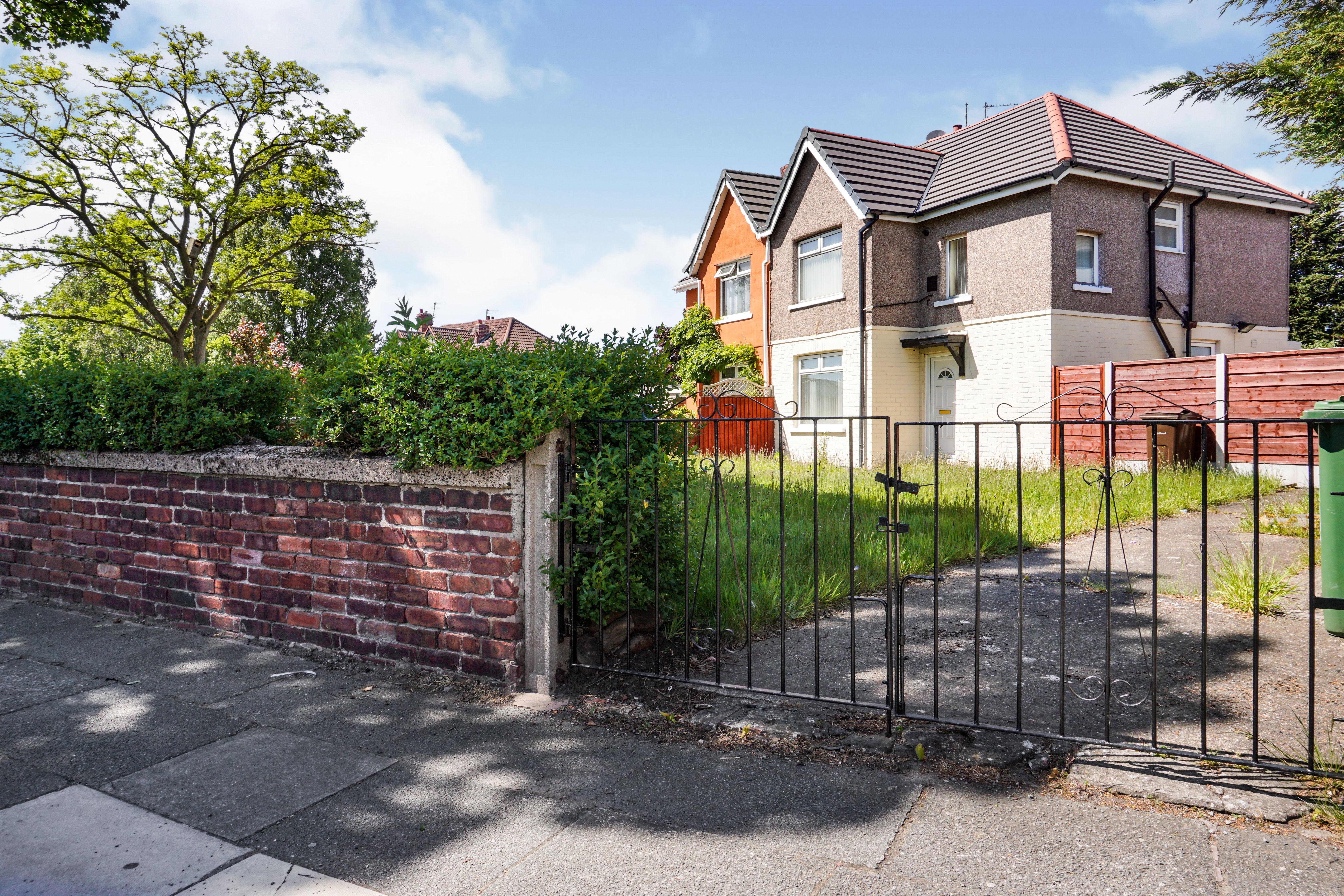 3 bedroom semi-detached house for sale in Park Lane, Bootle, L20 6DW