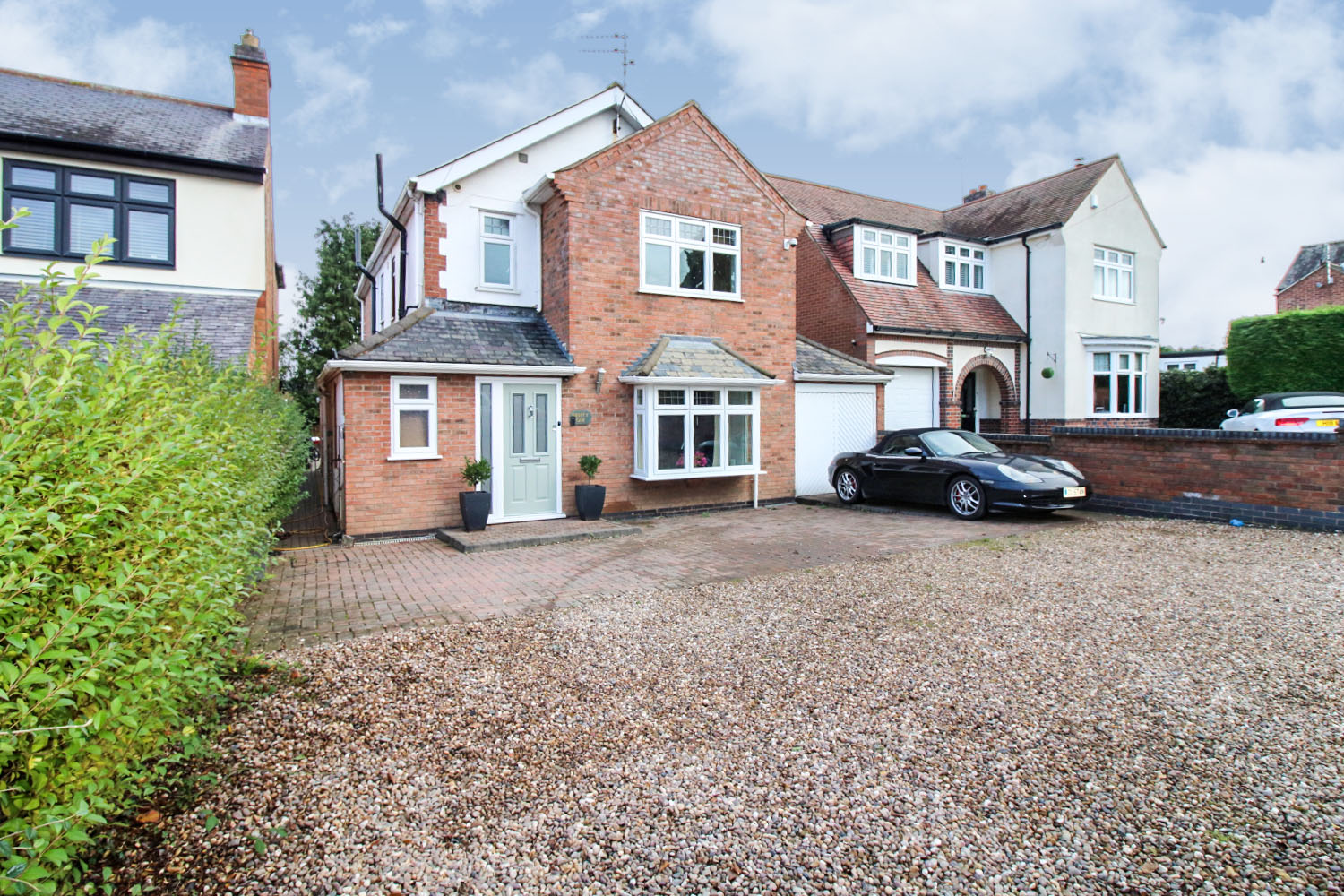4 bedroom detached house for sale in Station Road, Countesthorpe, LE8 5TD