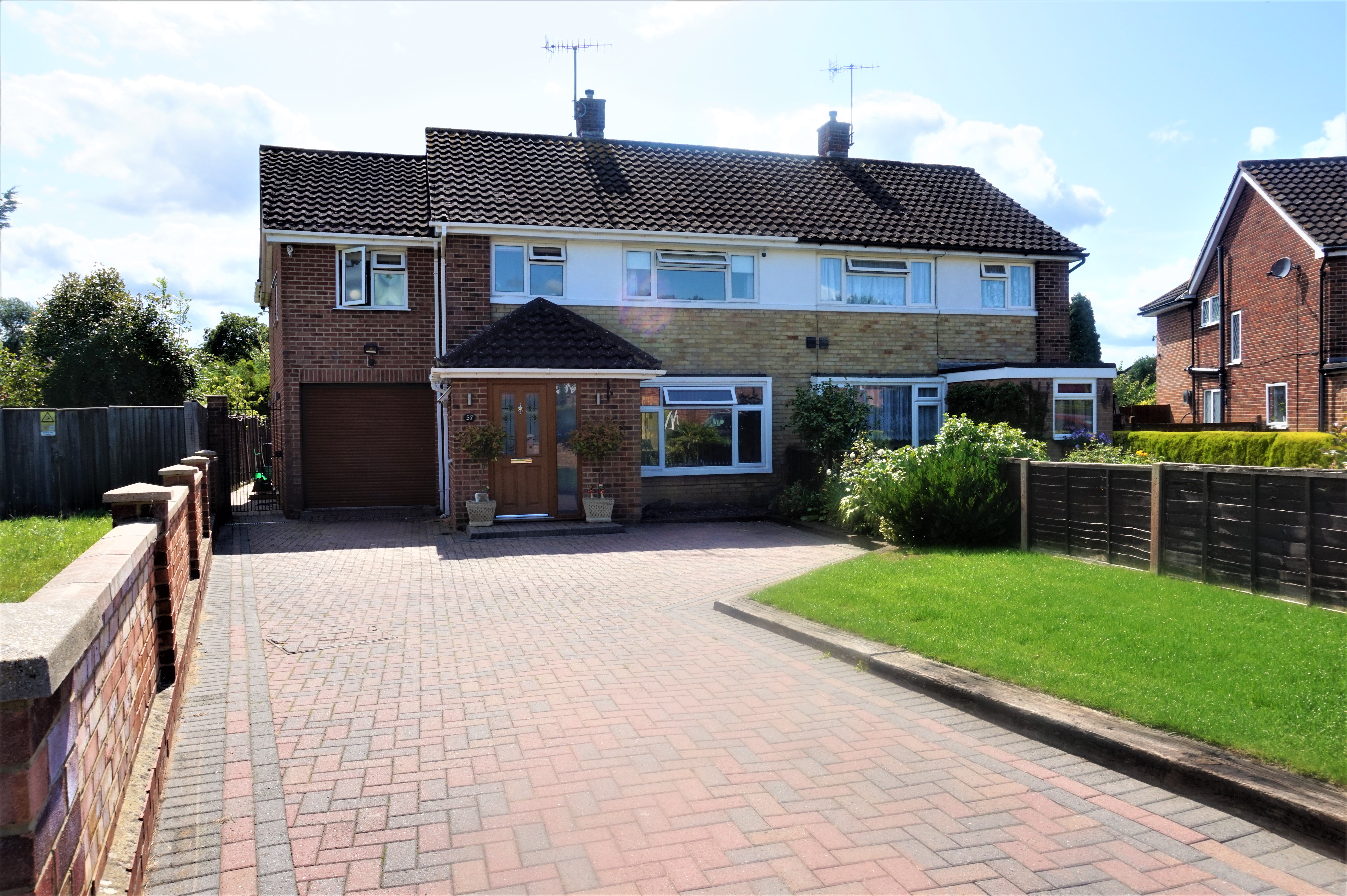 4 bedroom semi-detached house for sale in Woodside Crescent, Smallfield ...