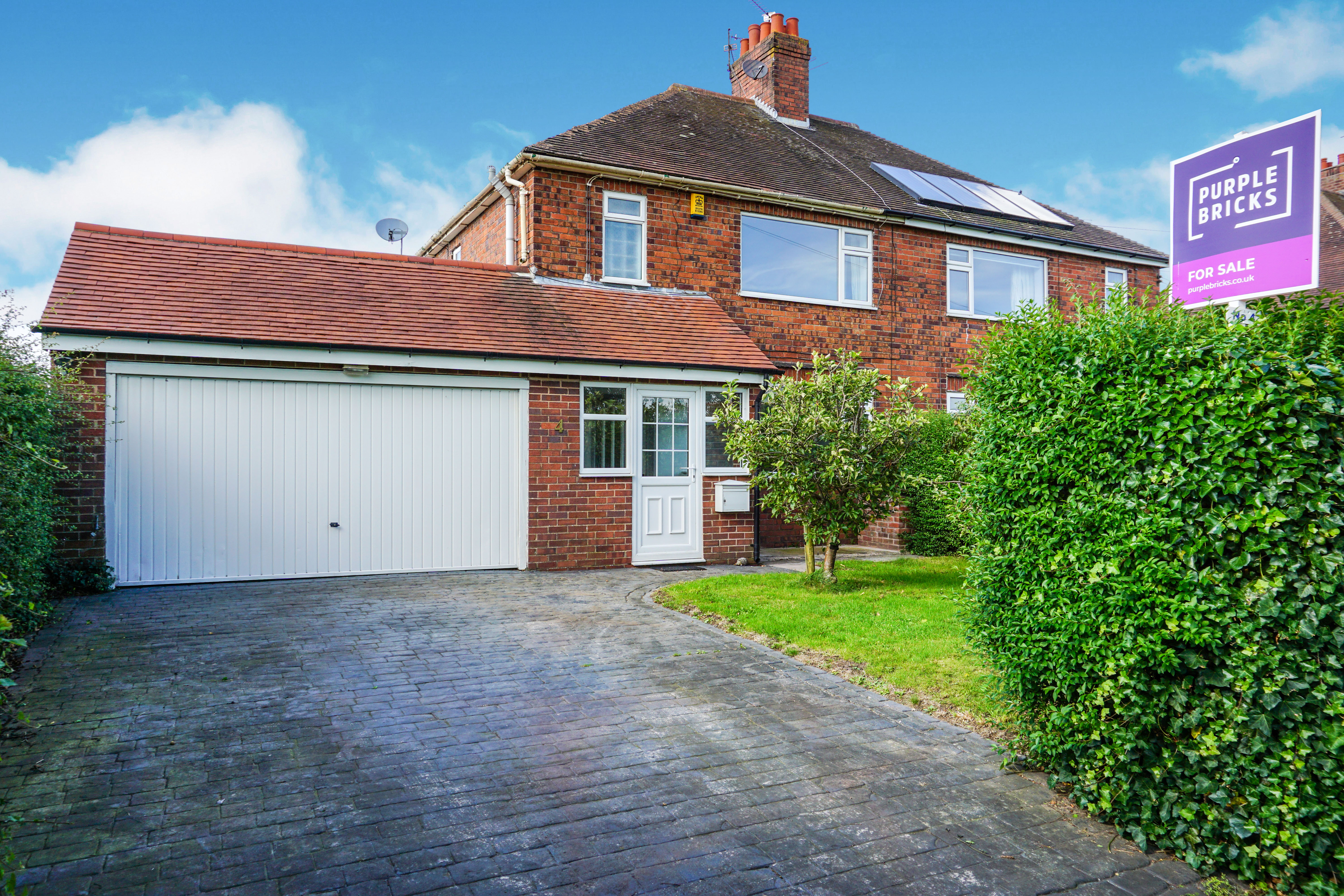 3 bedroom semi-detached house for sale in Mill Lane, Crewe, CW3 9DE