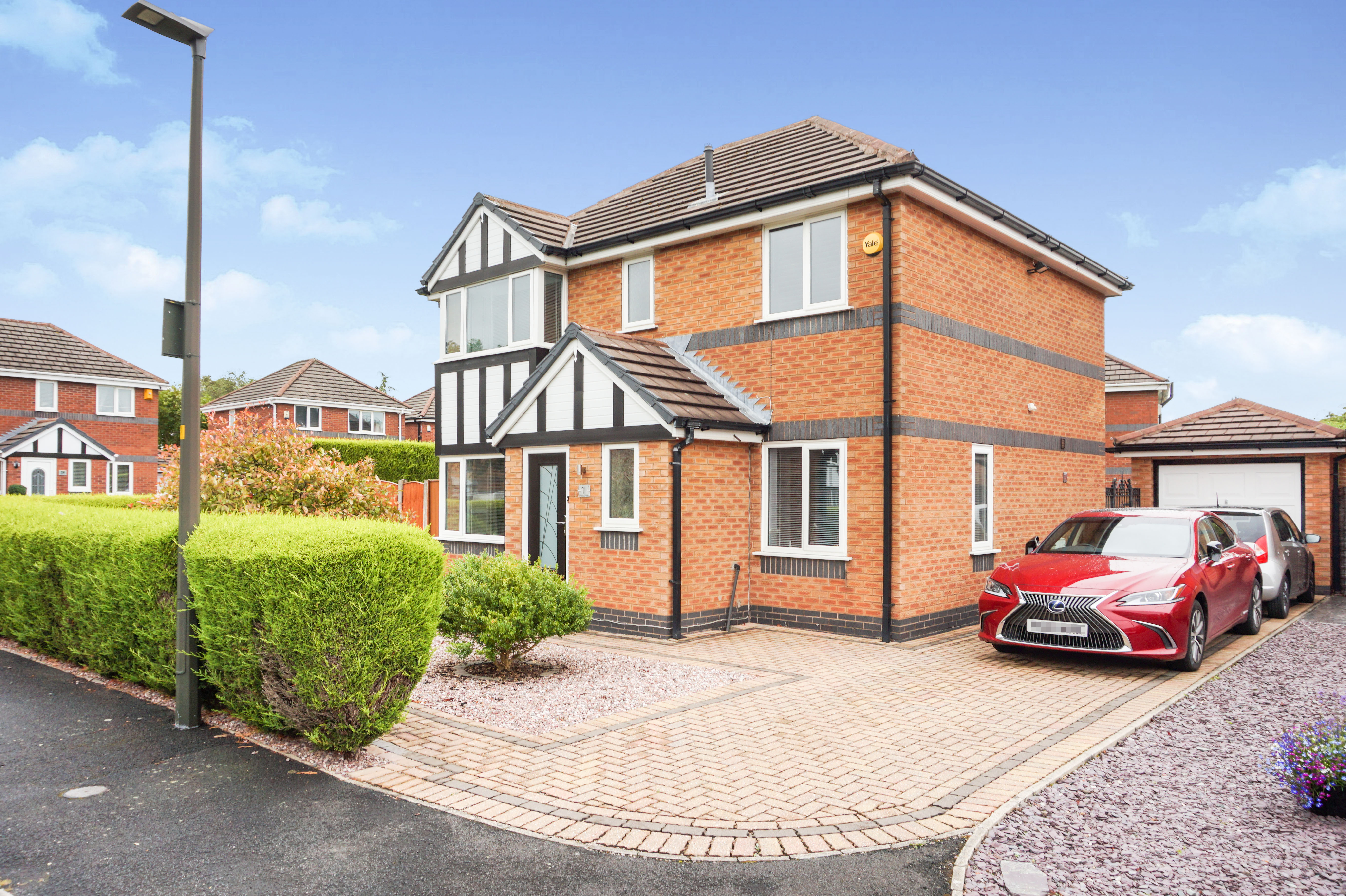 4 bedroom detached house for sale in Soham Close, Wigan, WN2 3XL