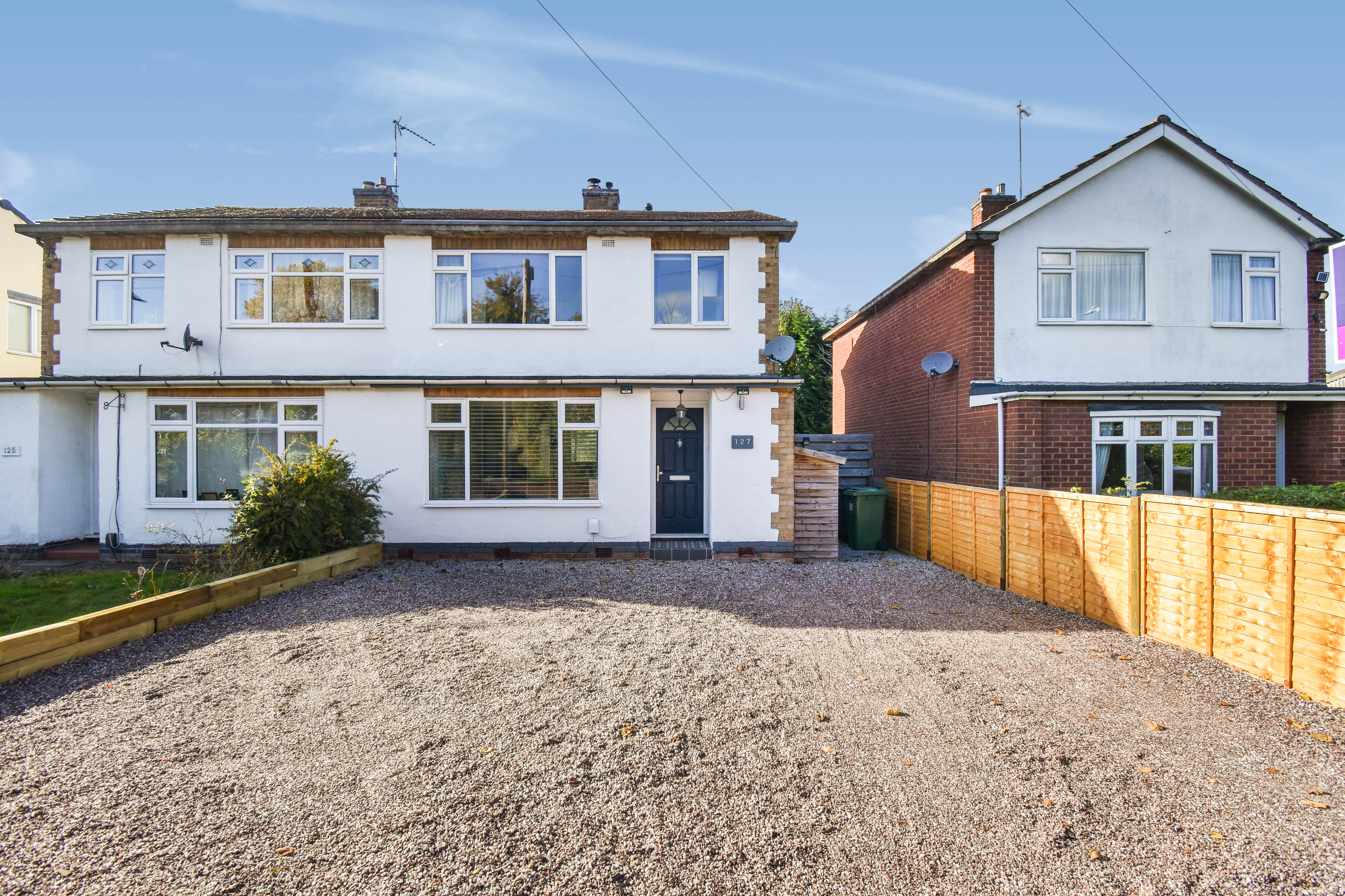 3 bedroom semi-detached house for sale in Farmer Ward Road, Kenilworth ...