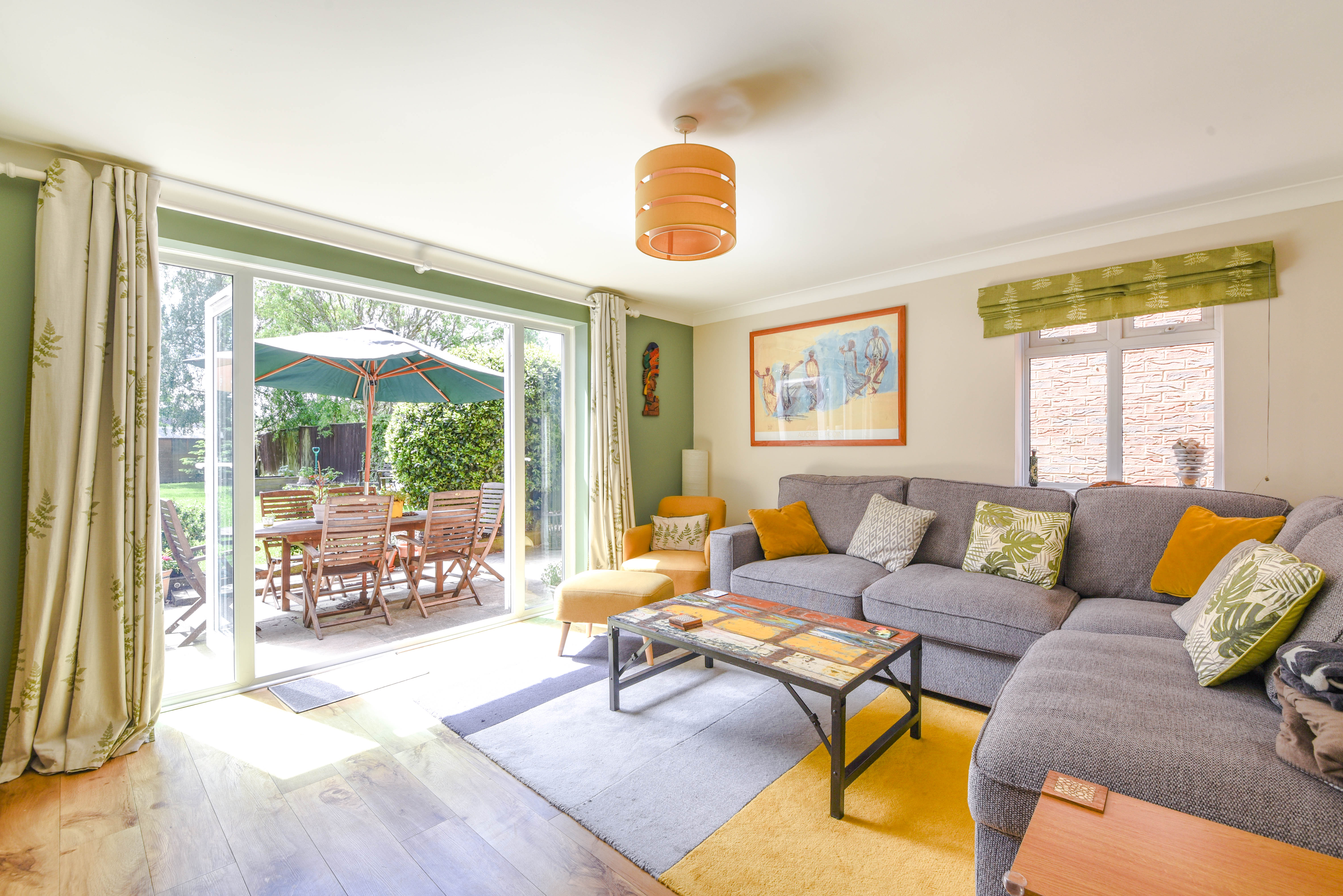 4 bedroom detached house for sale in Enborne Gate, Newbury, RG14 6AZ