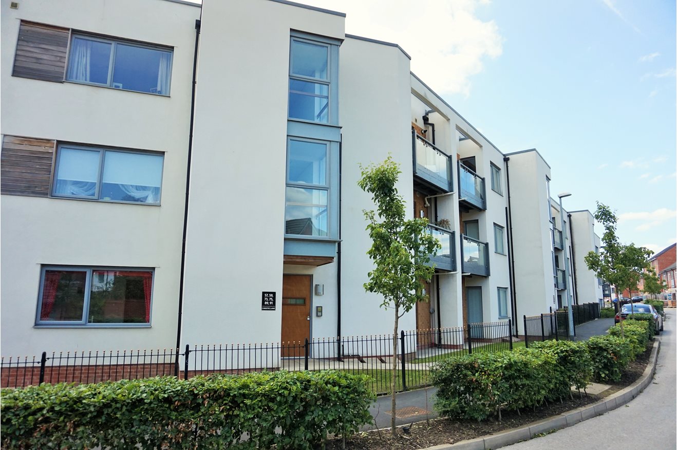 1 bedroom ground floor flat for sale in Christie Lane, Salford, M7 3BL