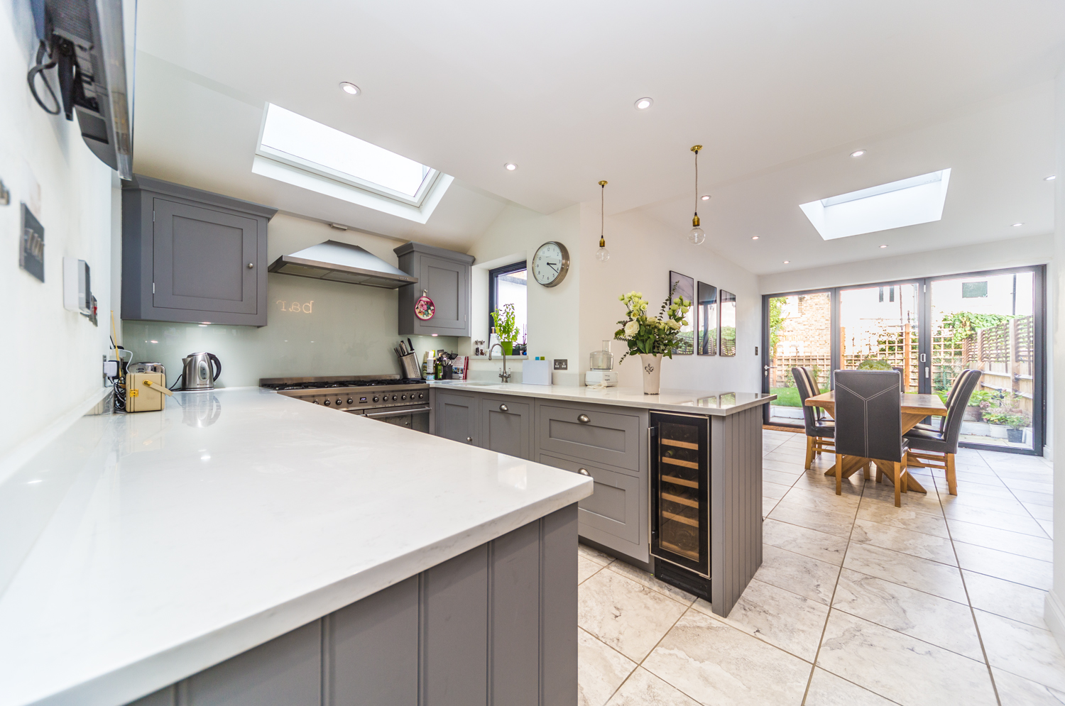 3 bedroom terraced house for sale in Edithna Street, Clapham, SW9 9JP