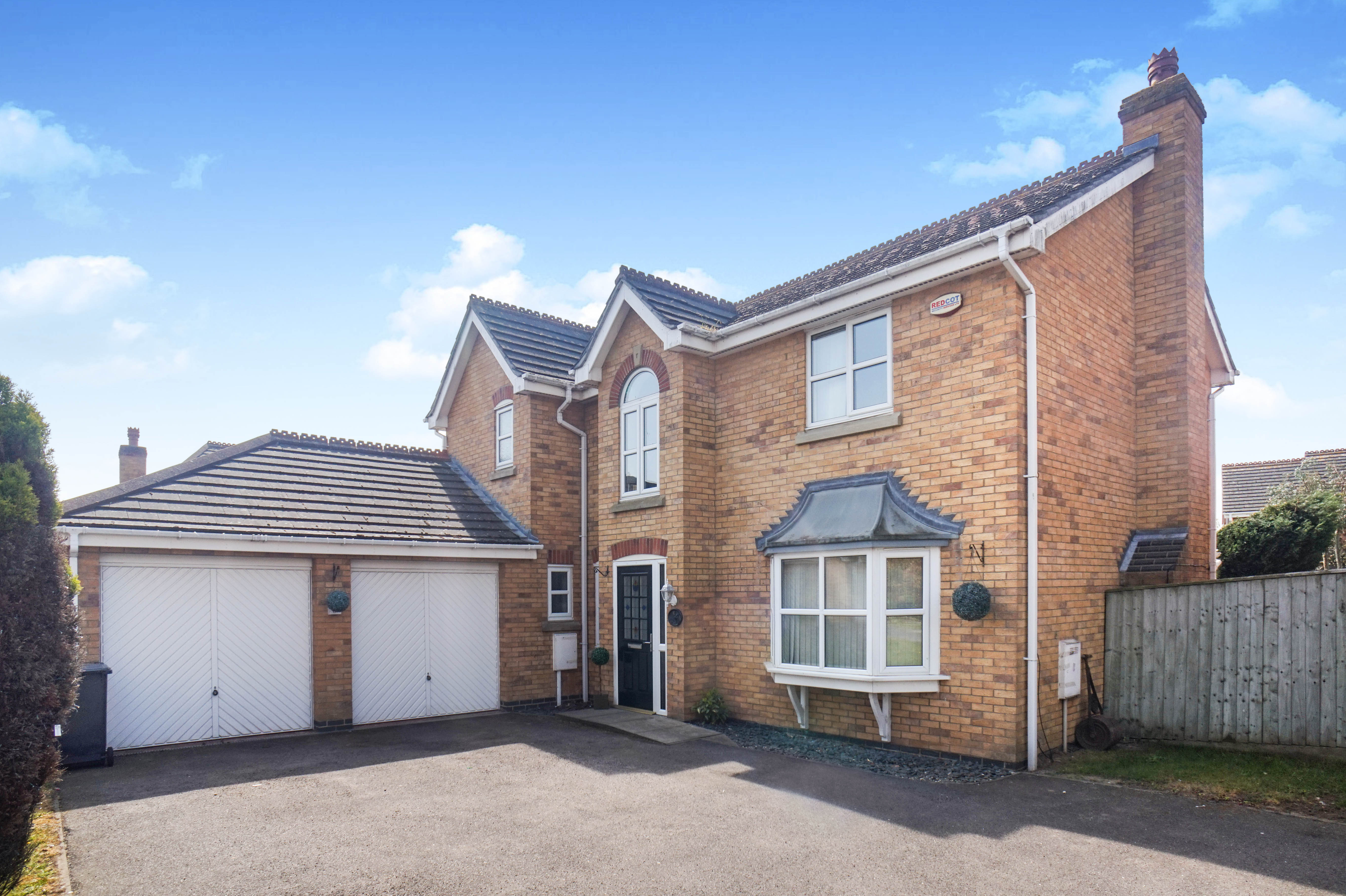 4 bedroom detached house for sale in Goodwood Way, Doddington Park, LN6 0FZ