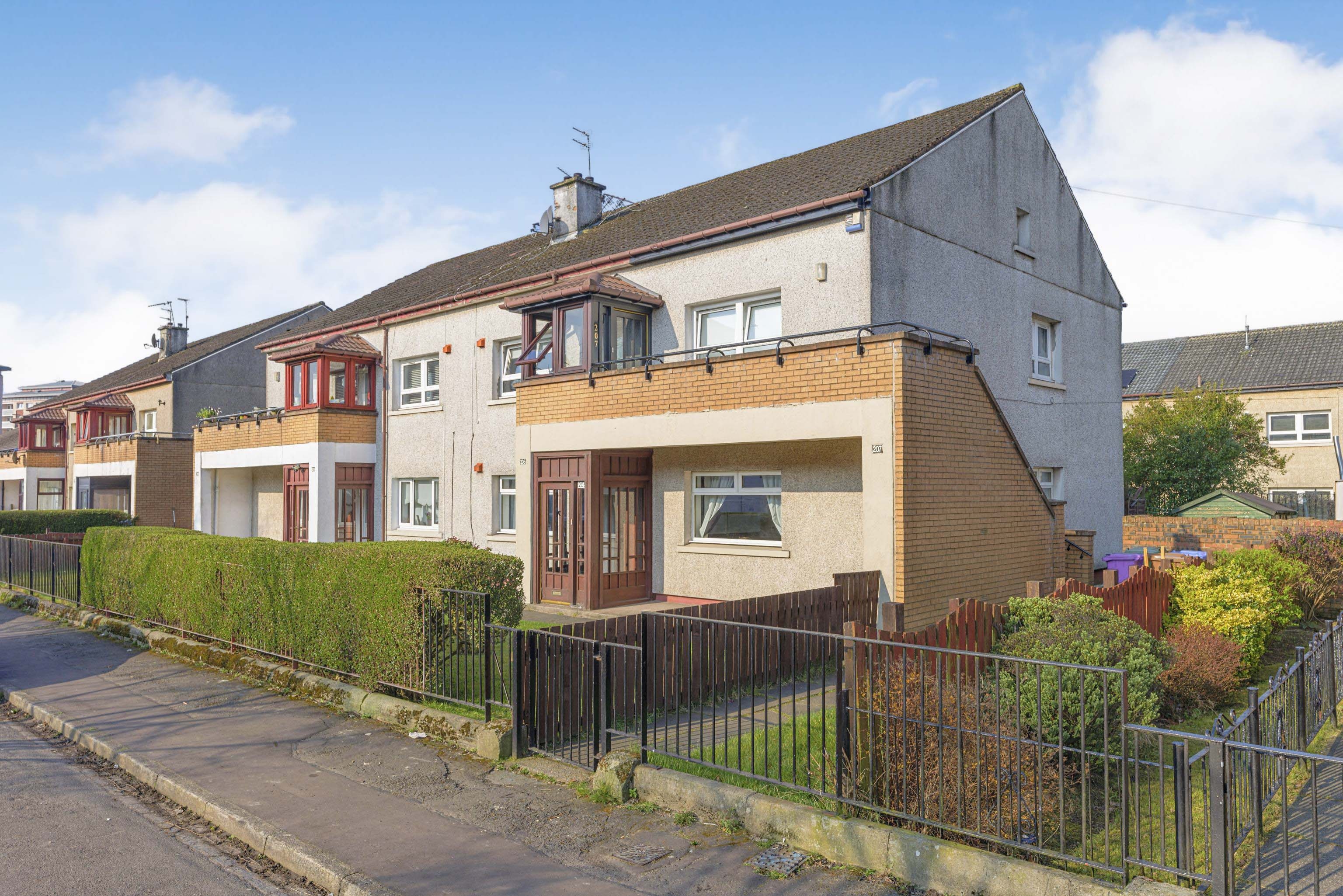 3 bedroom flat for sale in Kelso Street, Glasgow, G13 4BH