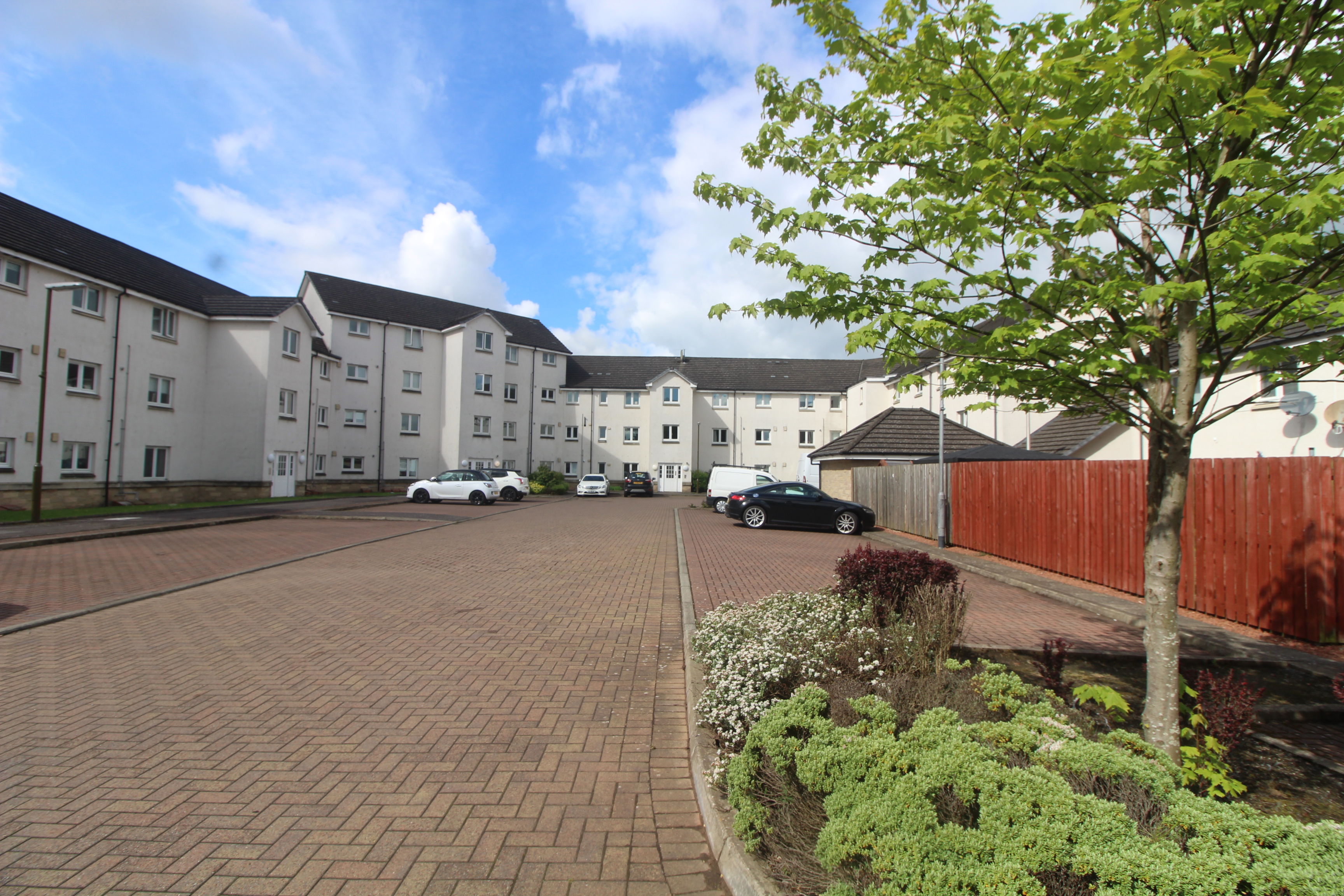 3 bedroom apartment for sale in 10 Mccormack Place, Larbert, FK5 4TZ