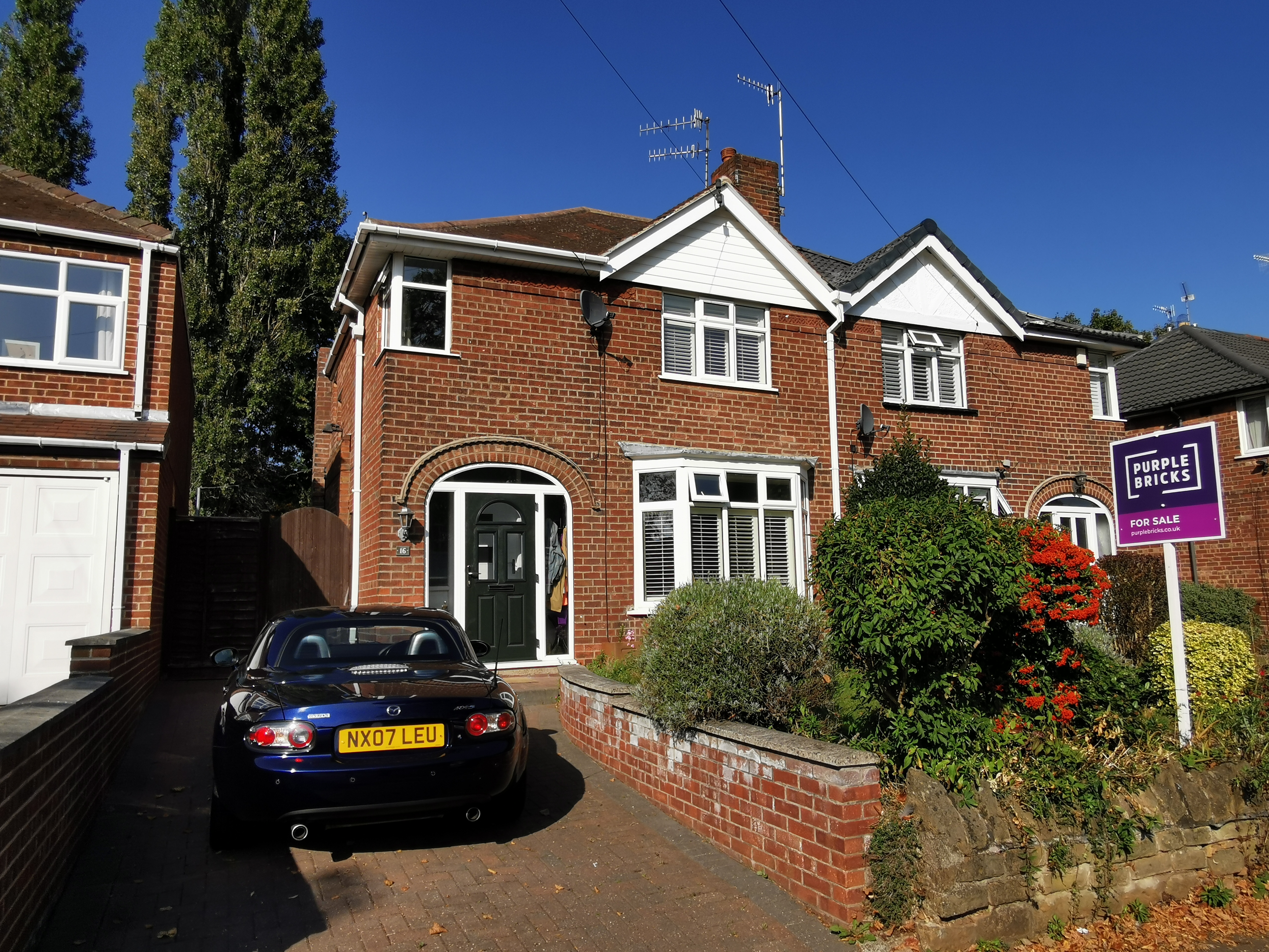 3 bedroom semi-detached house for sale in Bedale Road, Nottingham, NG5 3GH