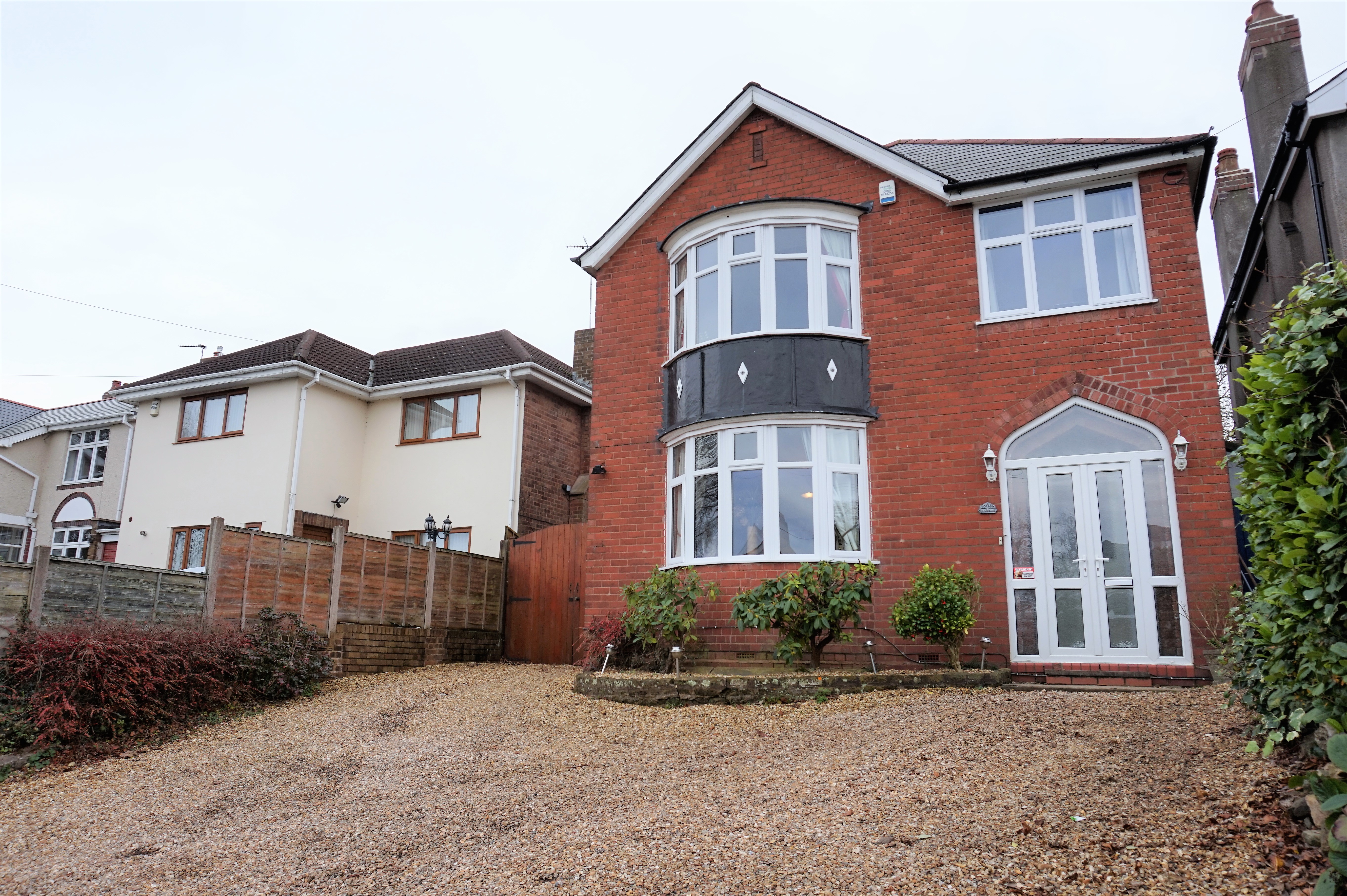 3 bedroom detached house for sale in Oakham Road, Oakham, Dudley, DY2 7TQ