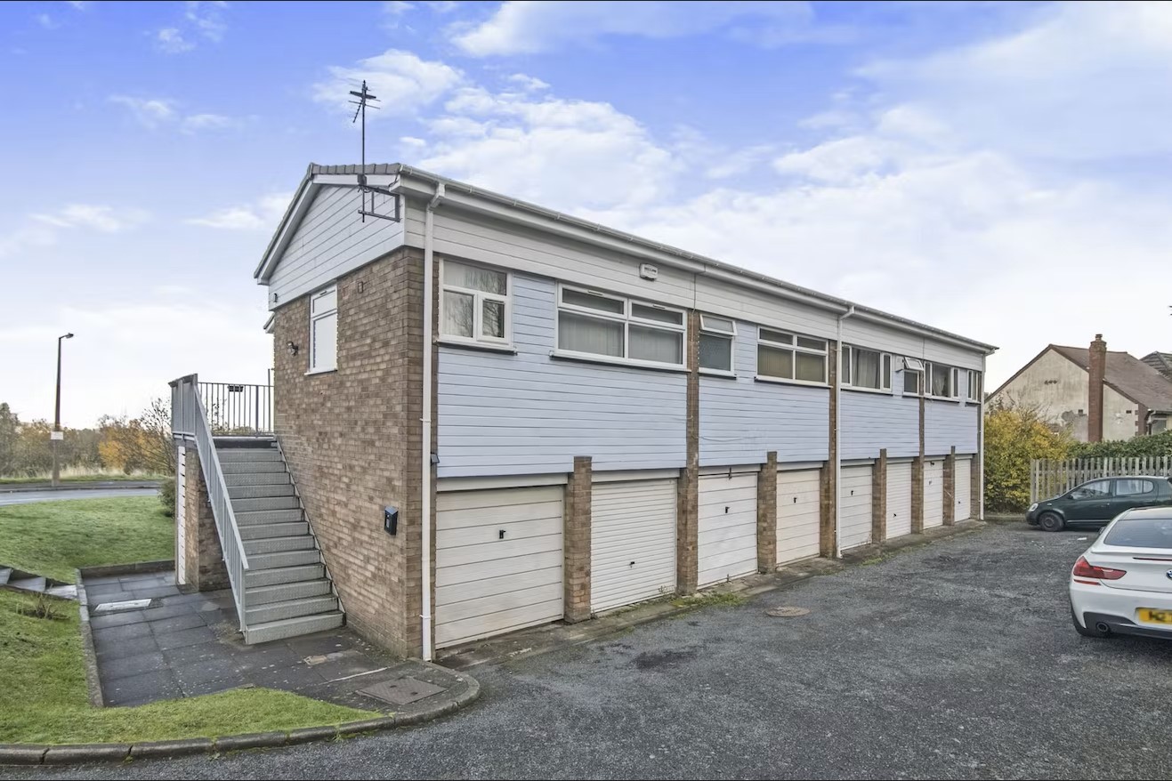 apartment to rent in Trafalgar Court, Oldbury, B69 2JD