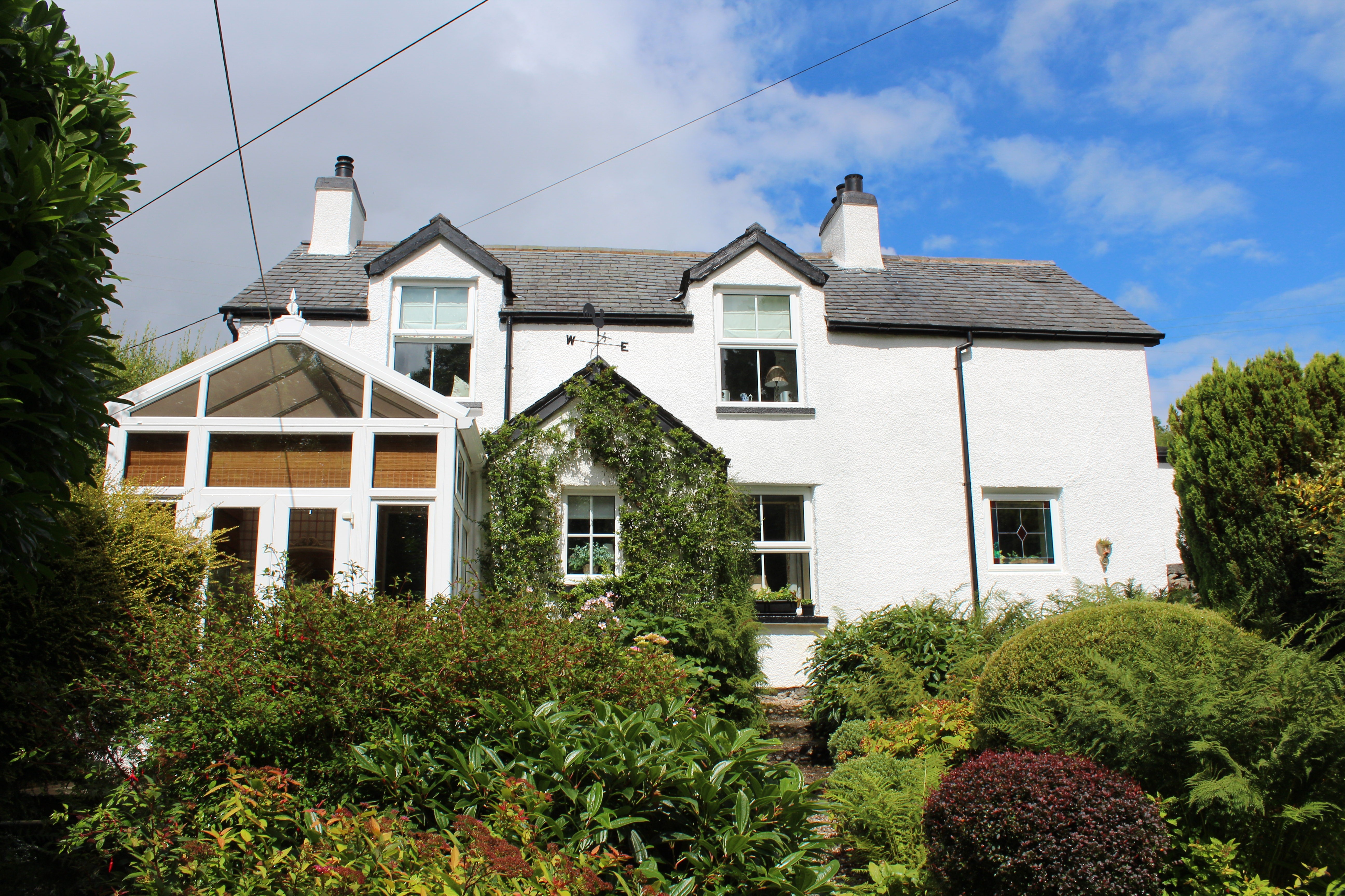 3 bedroom cottage for sale in Fron Goch, Bala, LL23 7NU