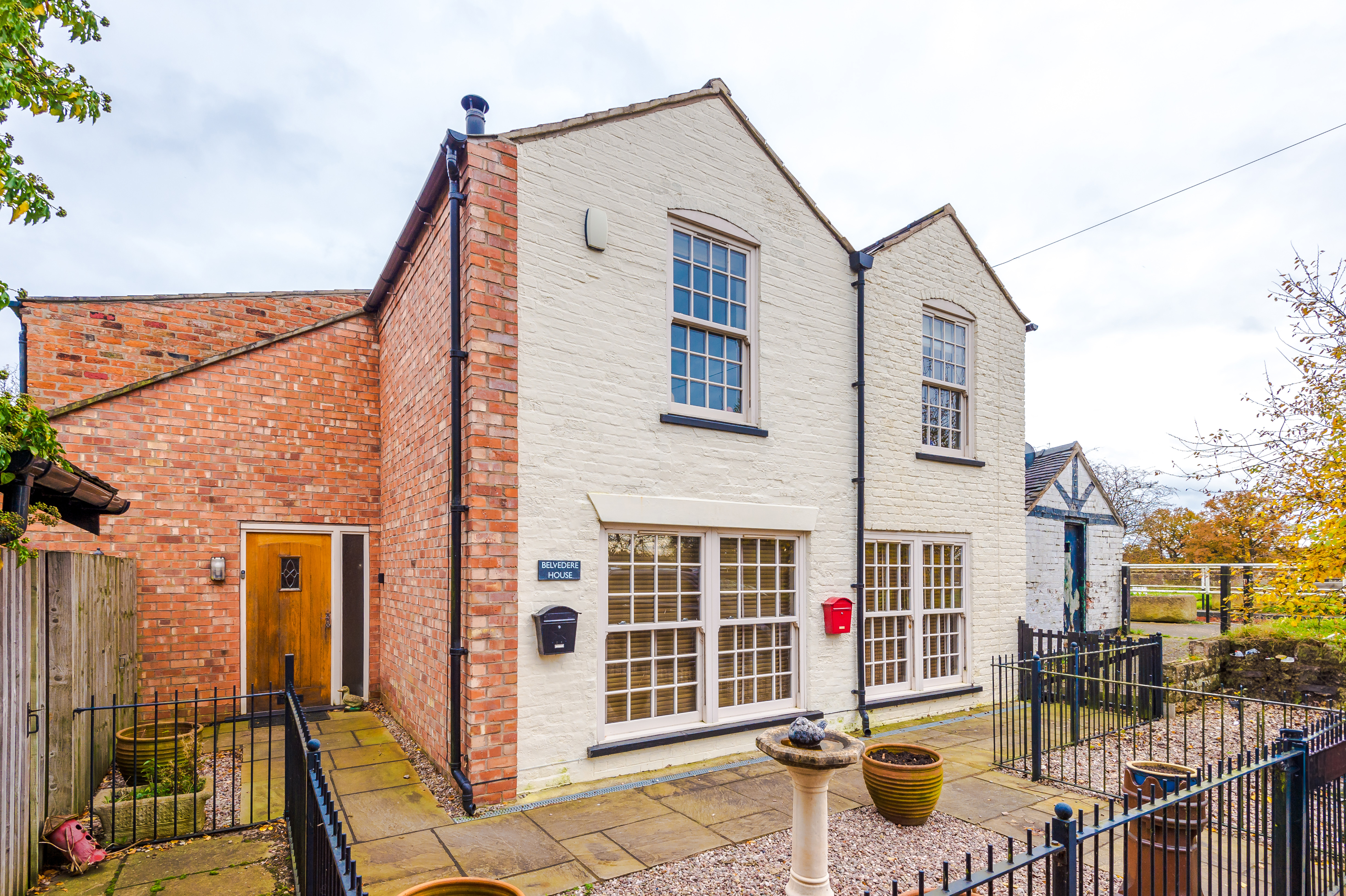 detached house for sale in Hassall Green, Sandbach, CW11 4YB