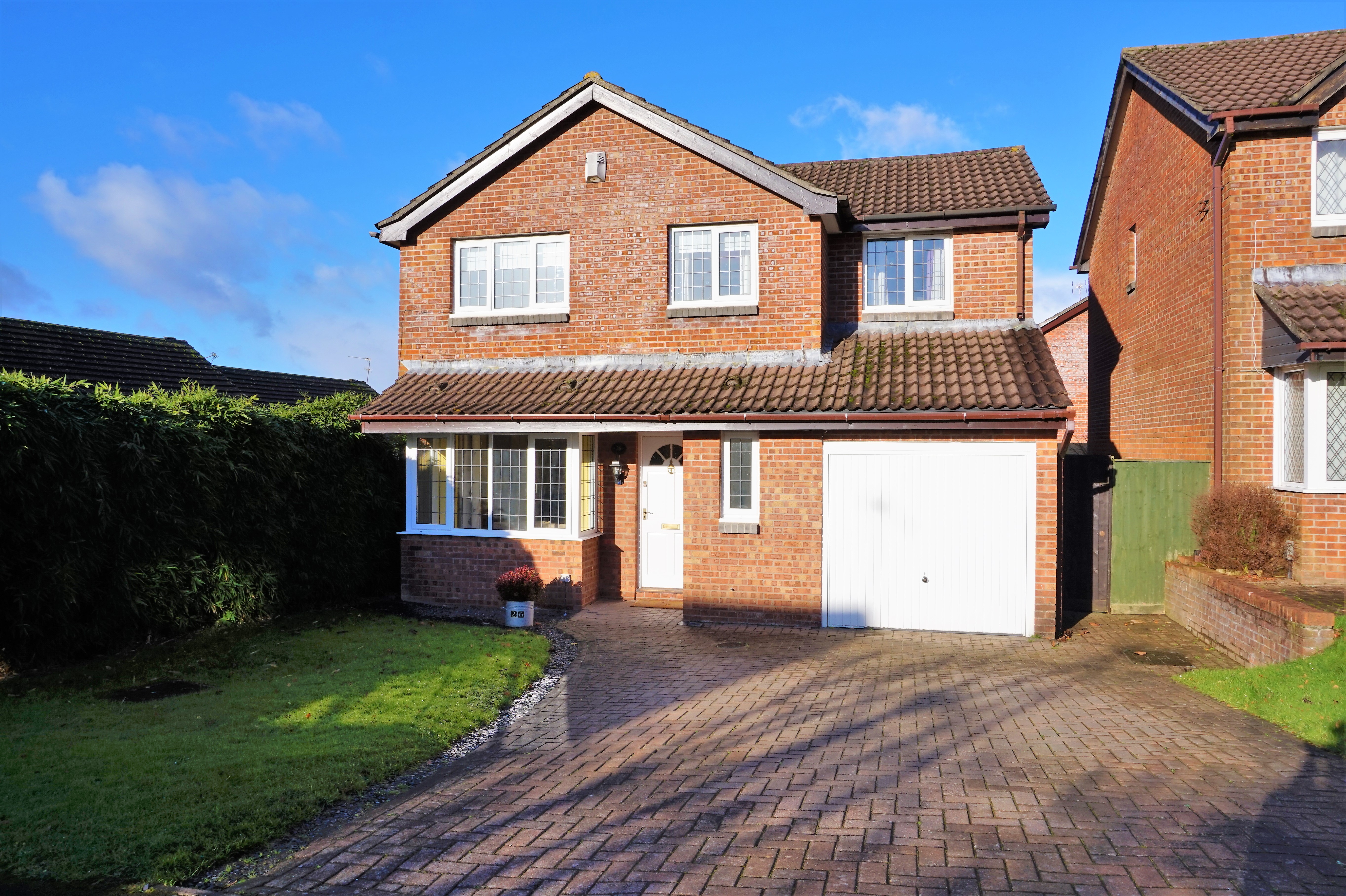 4 bedroom detached house for sale in Rogerstone, Newport, NP10 9HG