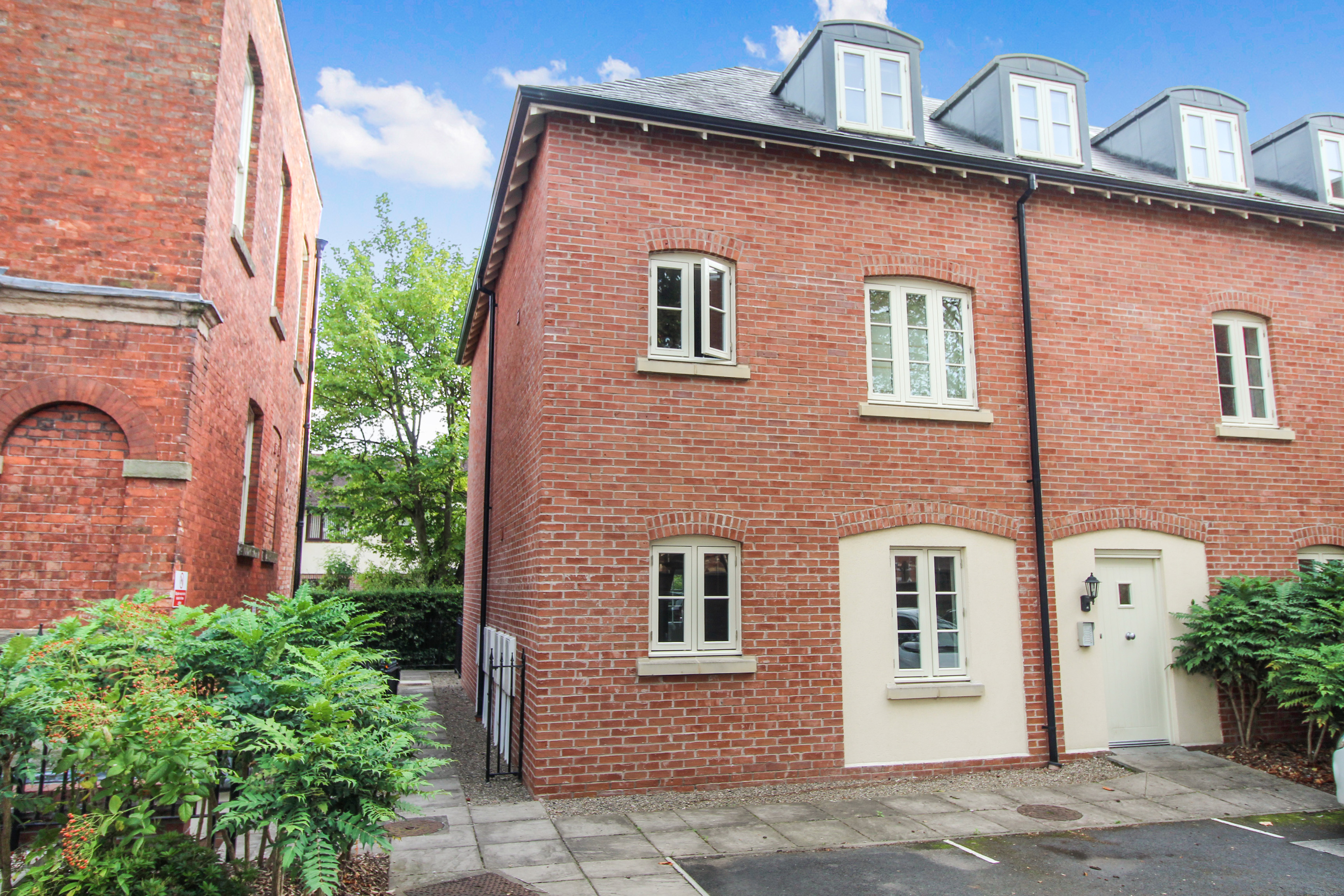 2 bedroom apartment for sale in 159 Abbey Foregate, Shrewsbury, SY2 6AP