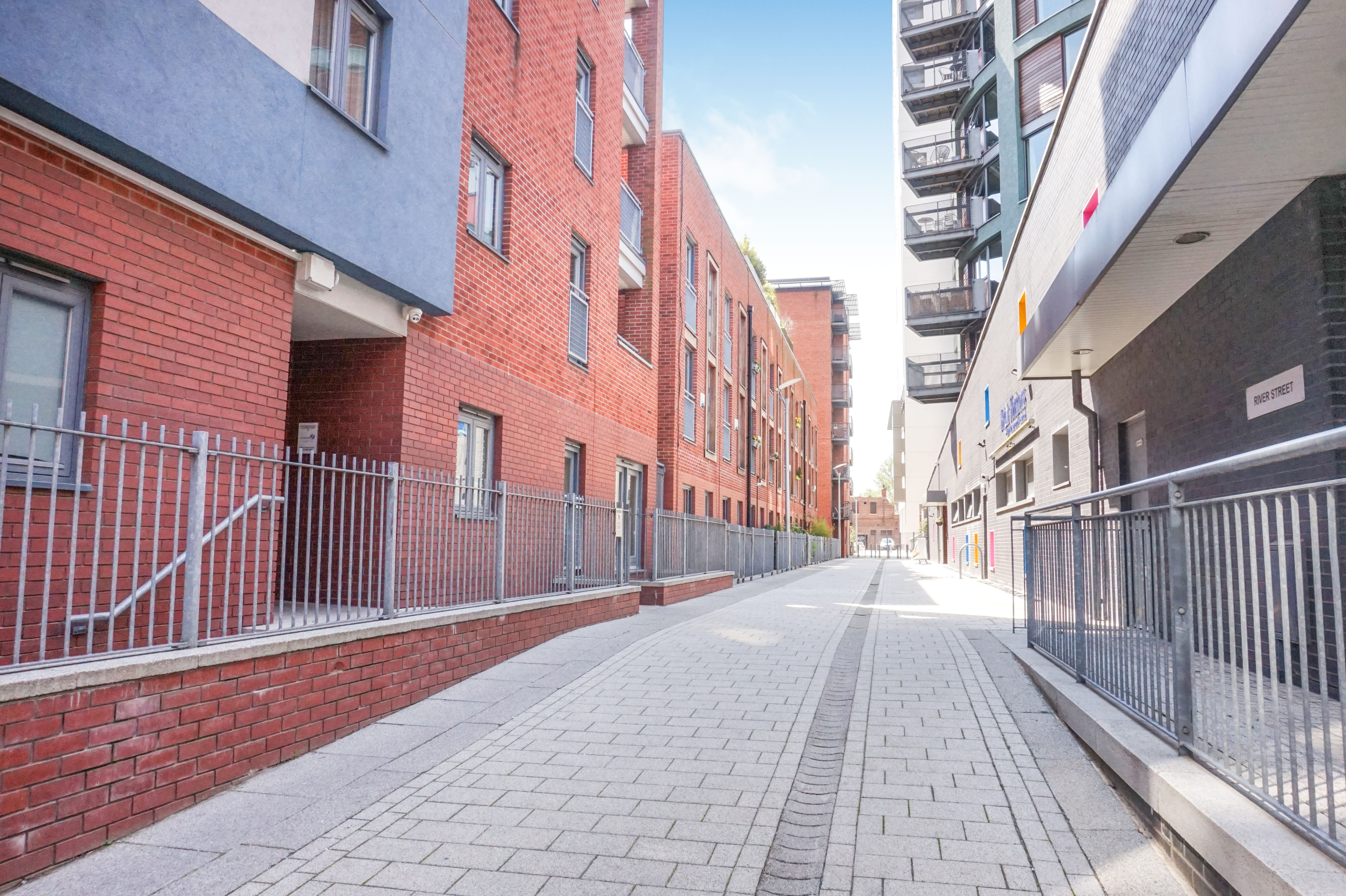 4 bedroom town house for sale in River Street, Manchester, M1 5BG