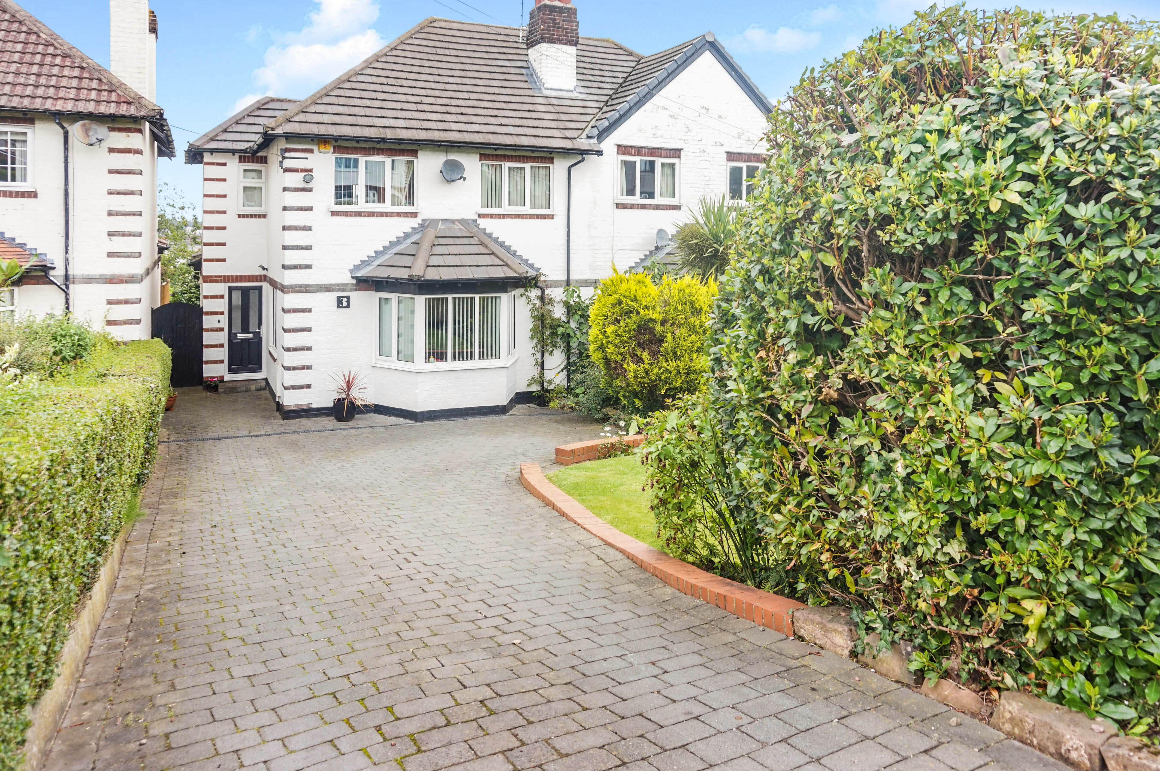 3 bedroom semi-detached house for sale in Townfield Lane, Frodsham, WA6 7QZ