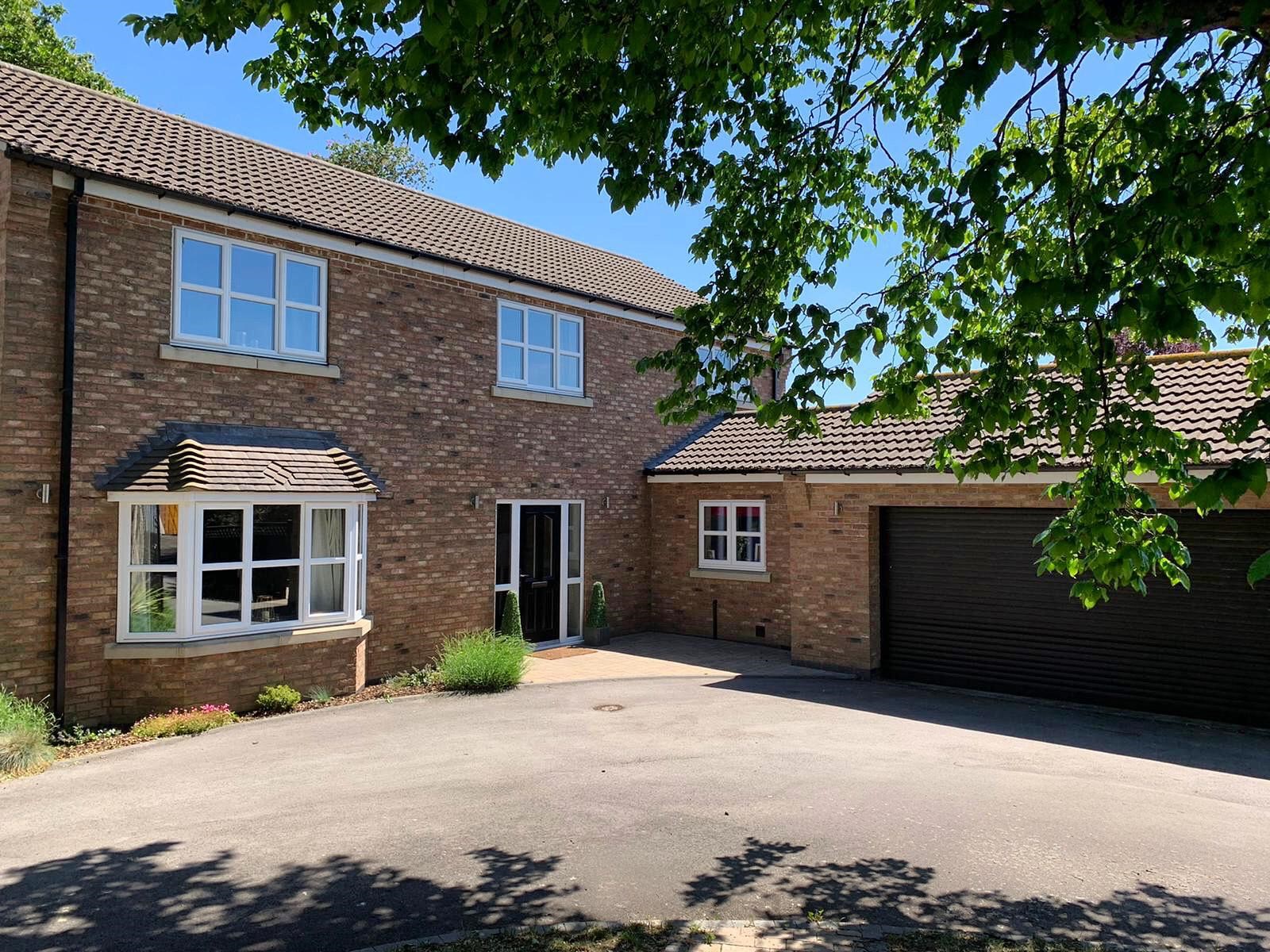 4 bedroom detached house for sale in Hall Gardens, Winterton, DN15 9TY