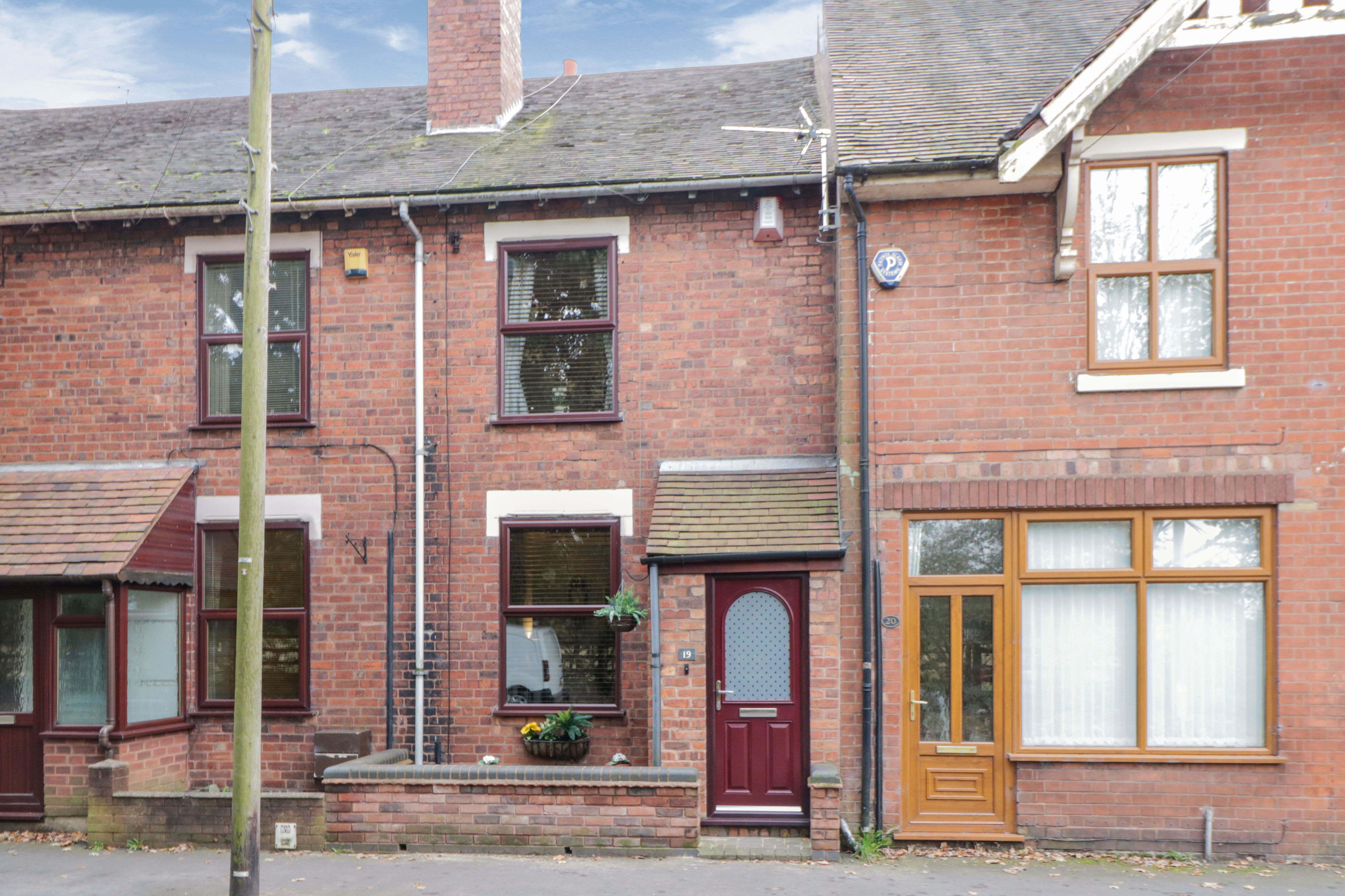 3 bedroom terraced house for sale in Upper Sneyd Road, Essington ...