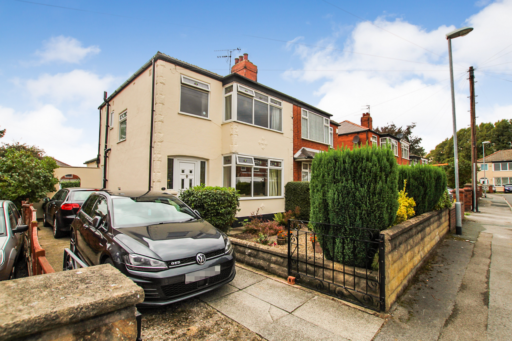 3 bedroom semi-detached house for sale in Brander Grove, Leeds, LS9 6PS
