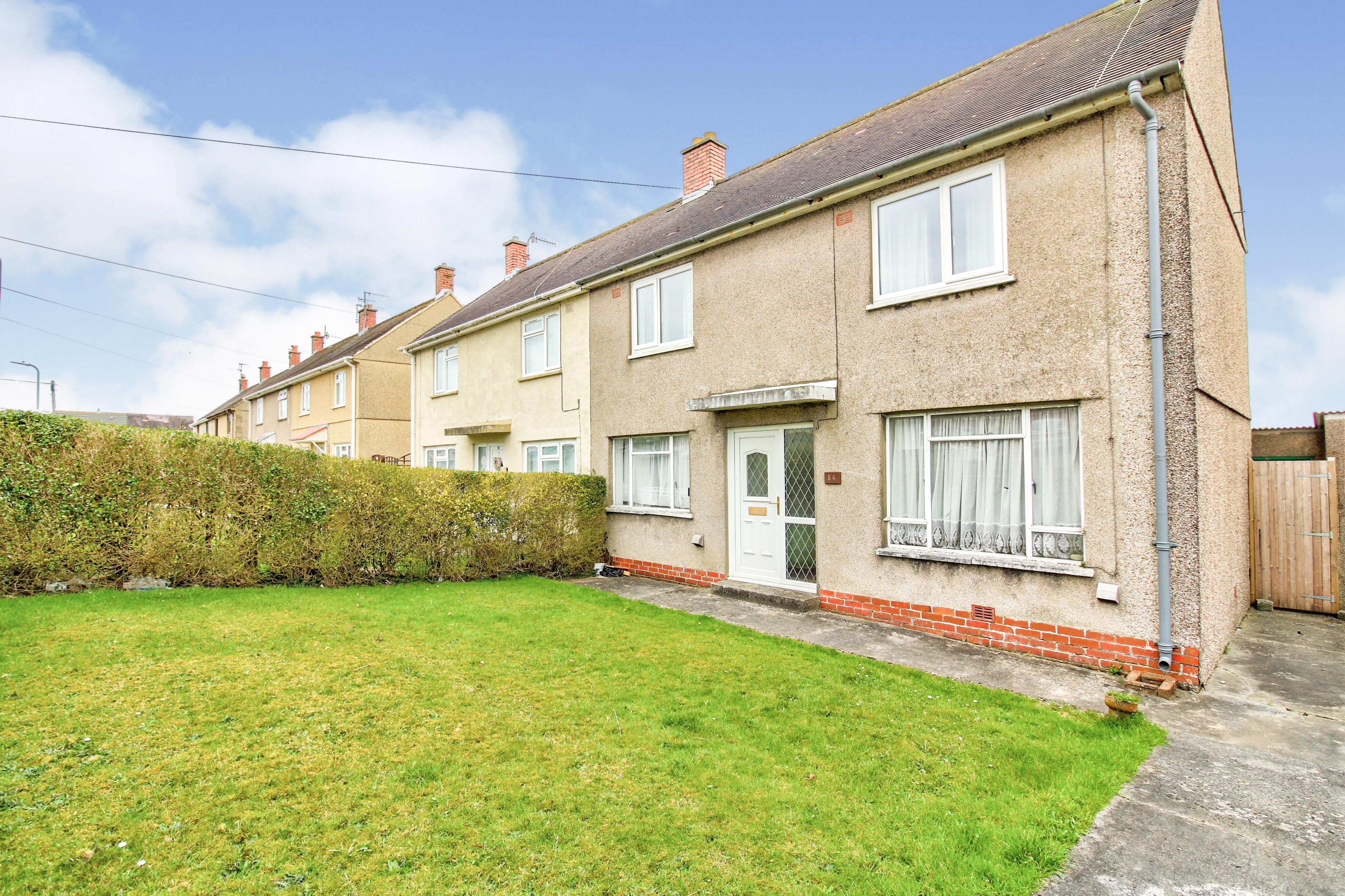 3 bedroom semi-detached house for sale in Tir Capel, Llanelli, SA14 8SR