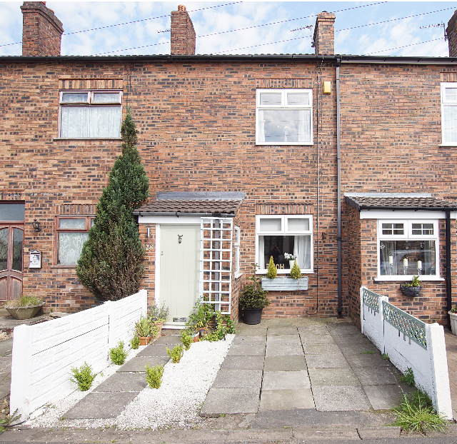 2 bedroom terraced house for sale in Penkford Lane, Burtonwood, WA5 4EG