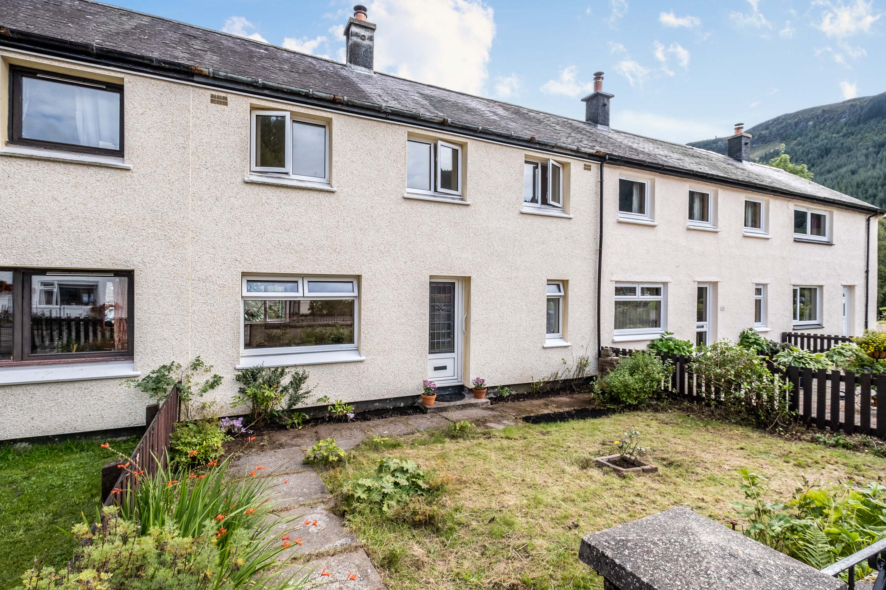 3 bedroom terraced house for sale in Riverside Park, Invermoriston ...