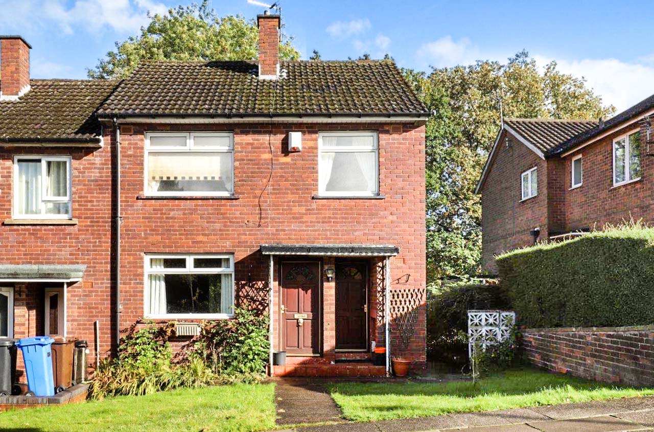 3 bedroom terraced house for sale in Leighton Road, Sheffield, S14 1SS