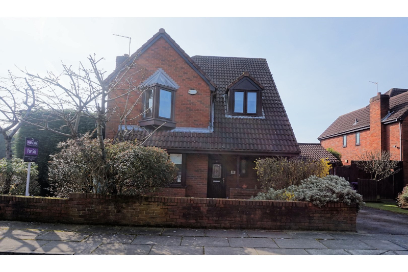 4 bedroom detached house for sale in Appletree Close, Liverpool, L18 9XN