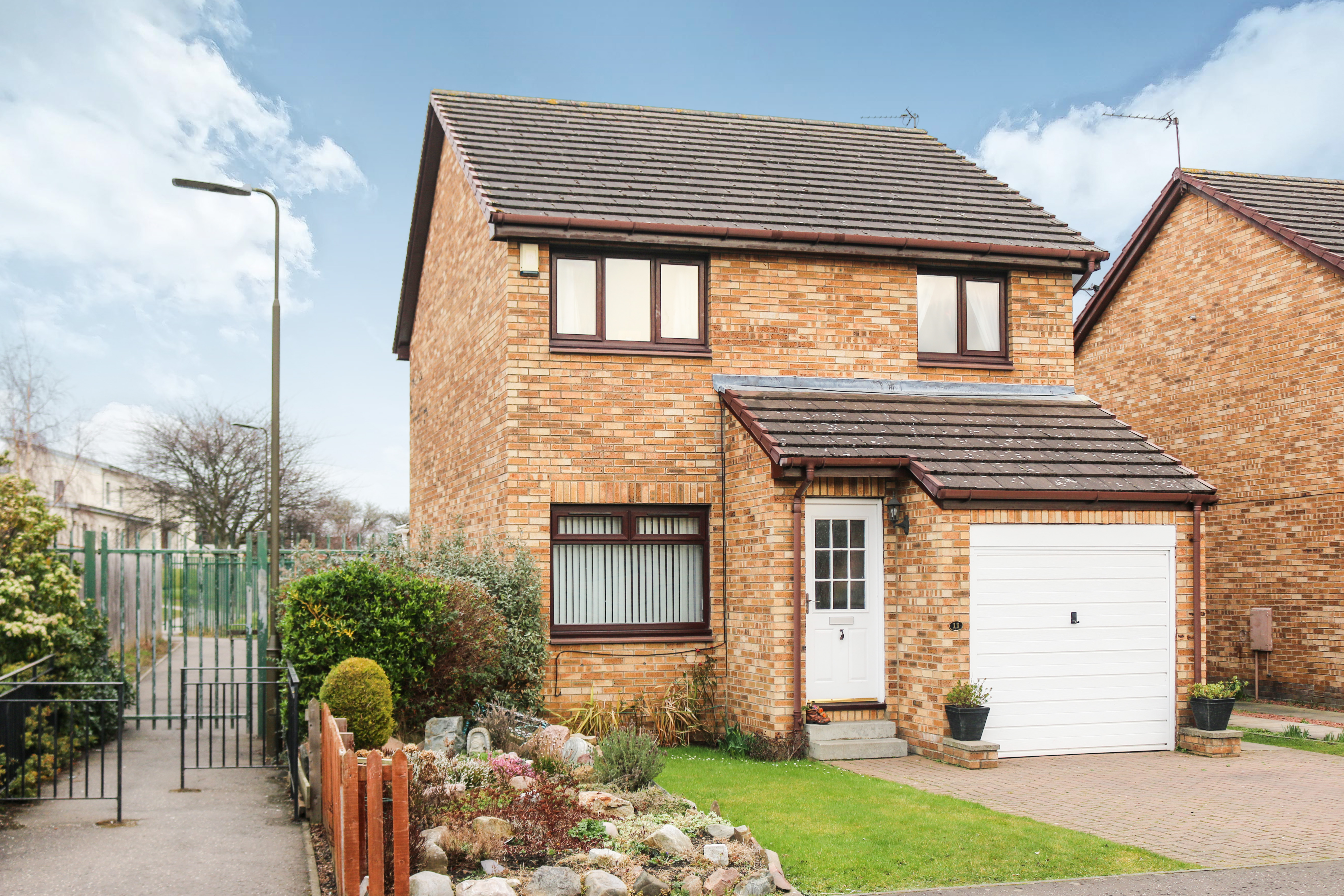 3 bedroom detached house for sale in Clayknowes Avenue, Musselburgh ...