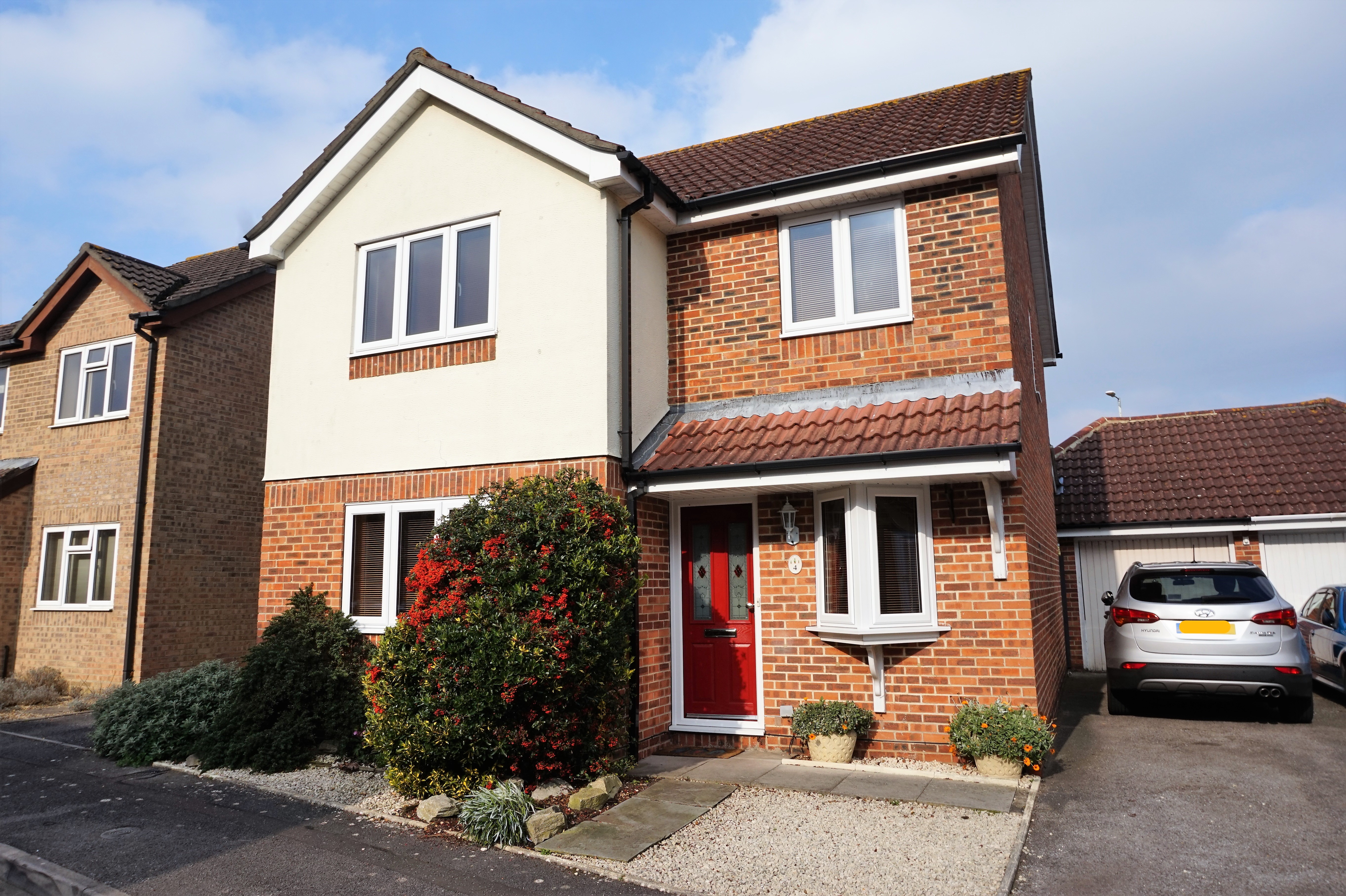 4 bedroom detached house for sale in Hartsbourne Drive, Bournemouth ...