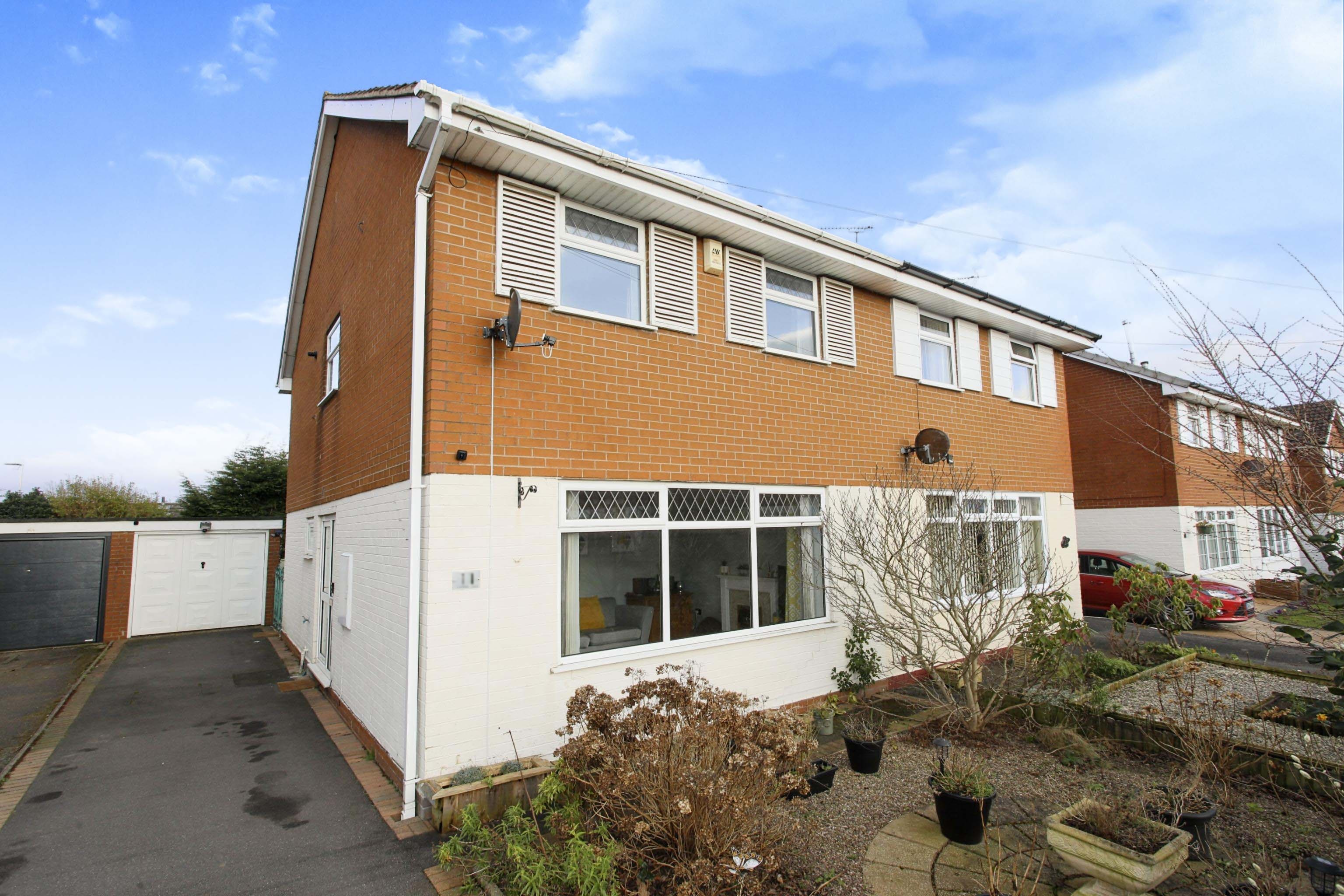 3 bedroom semi-detached house for sale in Manifold Close, Sandbach ...