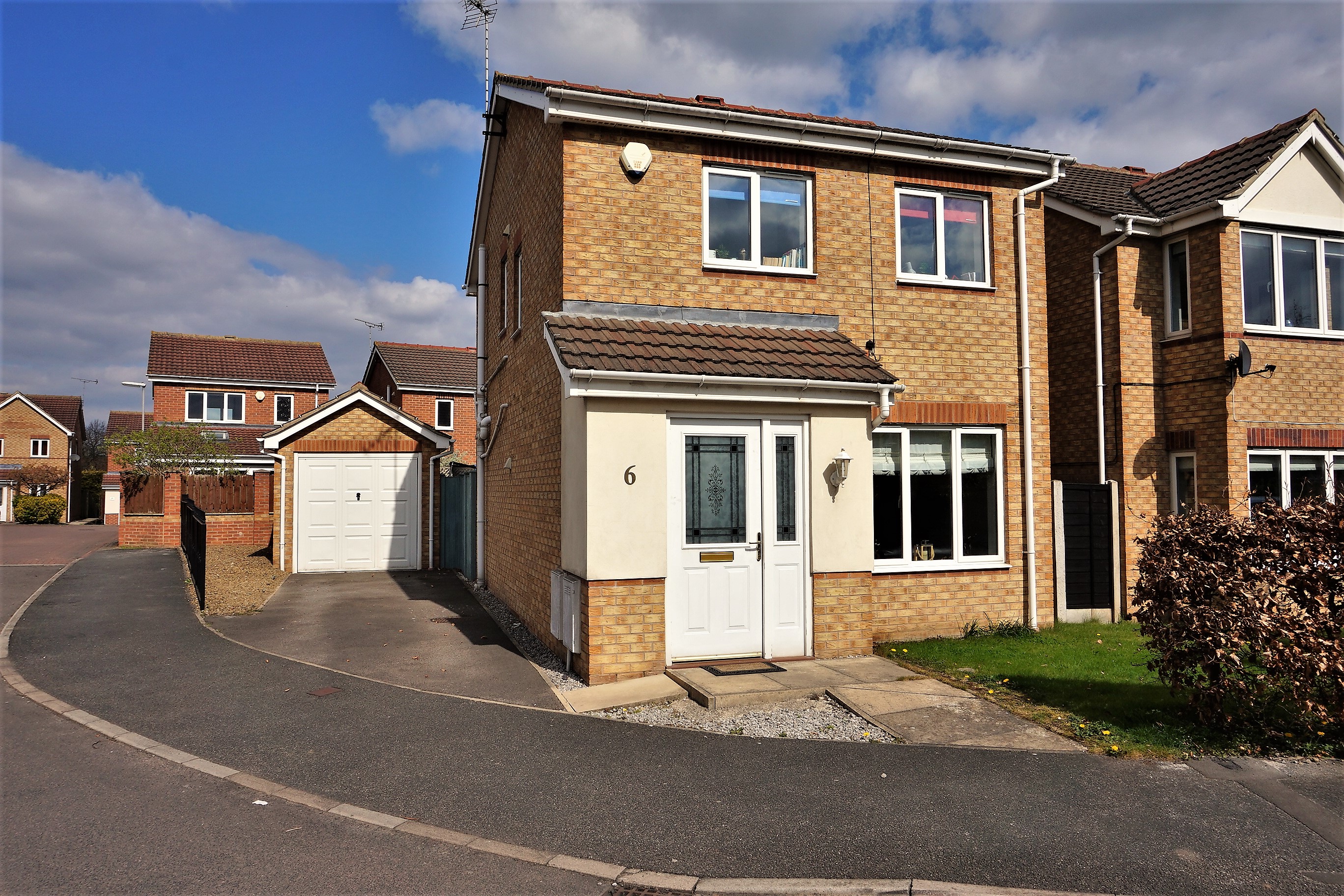 3 bedroom detached house for sale in Farrier Way, Robin Hood, Wakefield ...