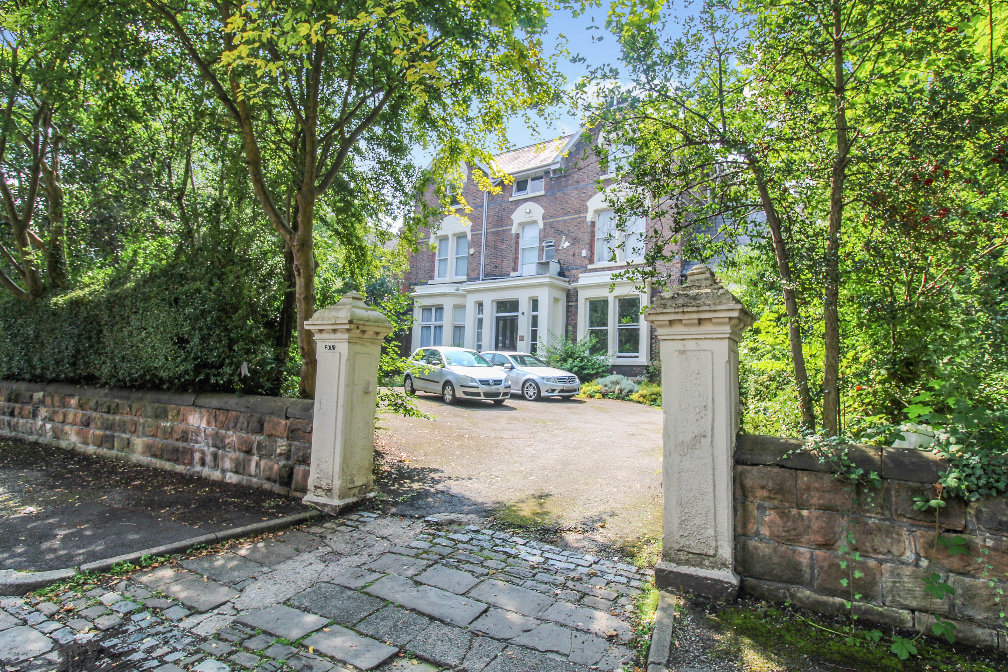 1 bedroom apartment for sale in 4 Alexandra Drive, Liverpool, L17 8TD