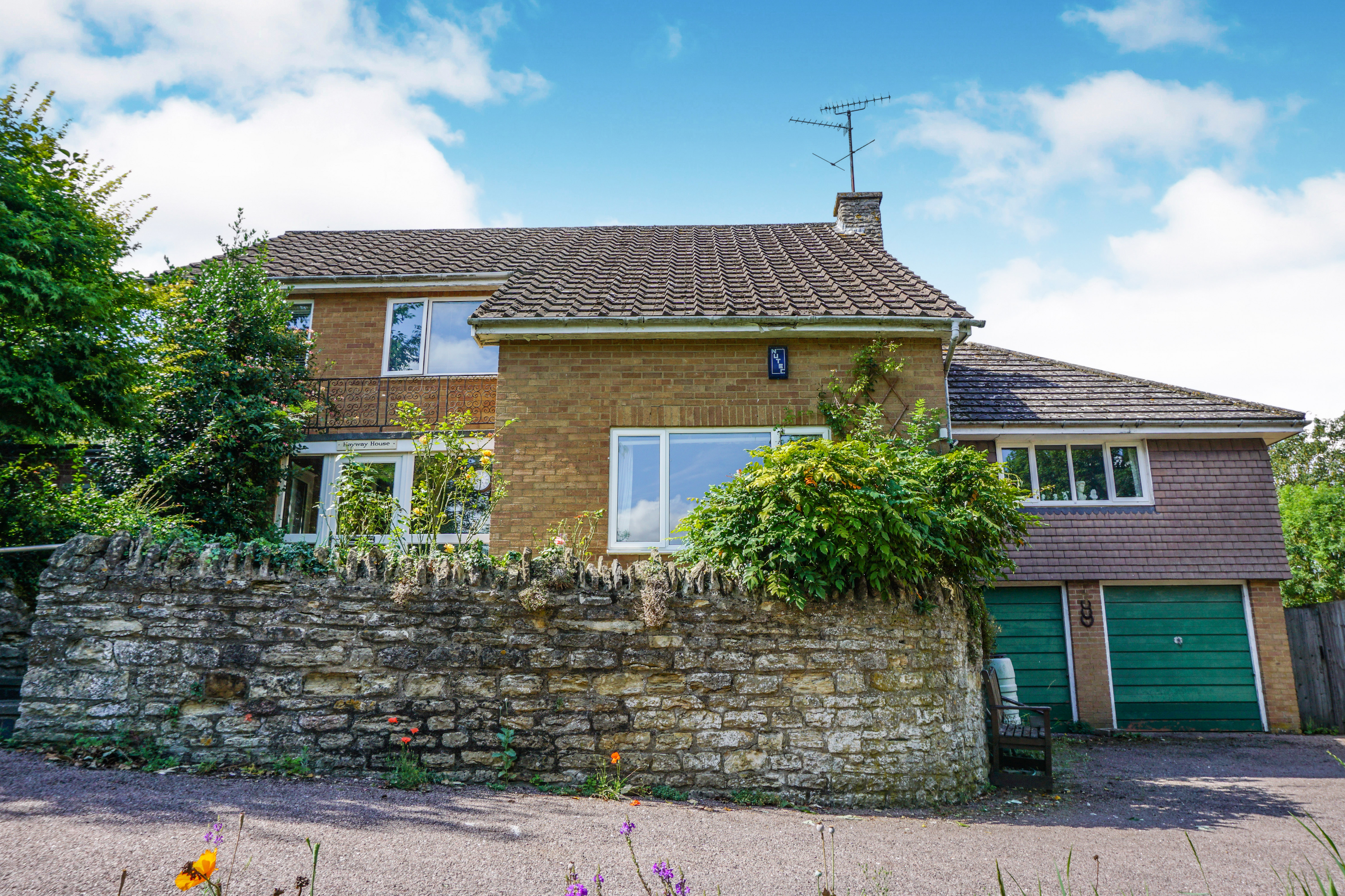 4 bedroom detached house for sale in The Avenue, Stanwick, NN9 6PT