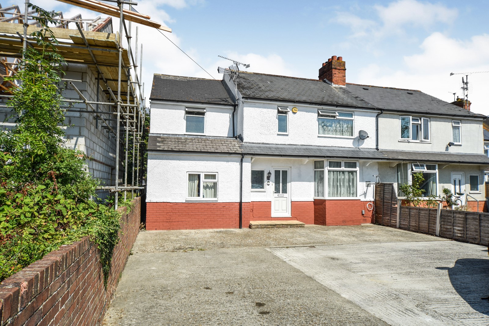 5 bedroom semi-detached house for sale in Whitley Wood Road, Whitley ...