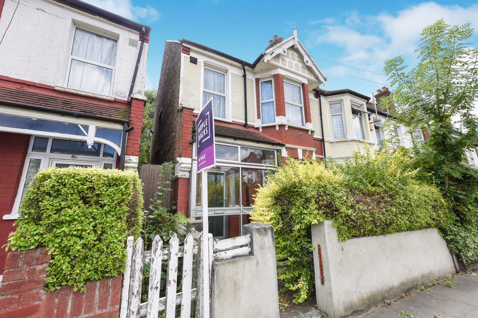3 bedroom terraced house for sale in Links Road, Tooting, SW17 9ET