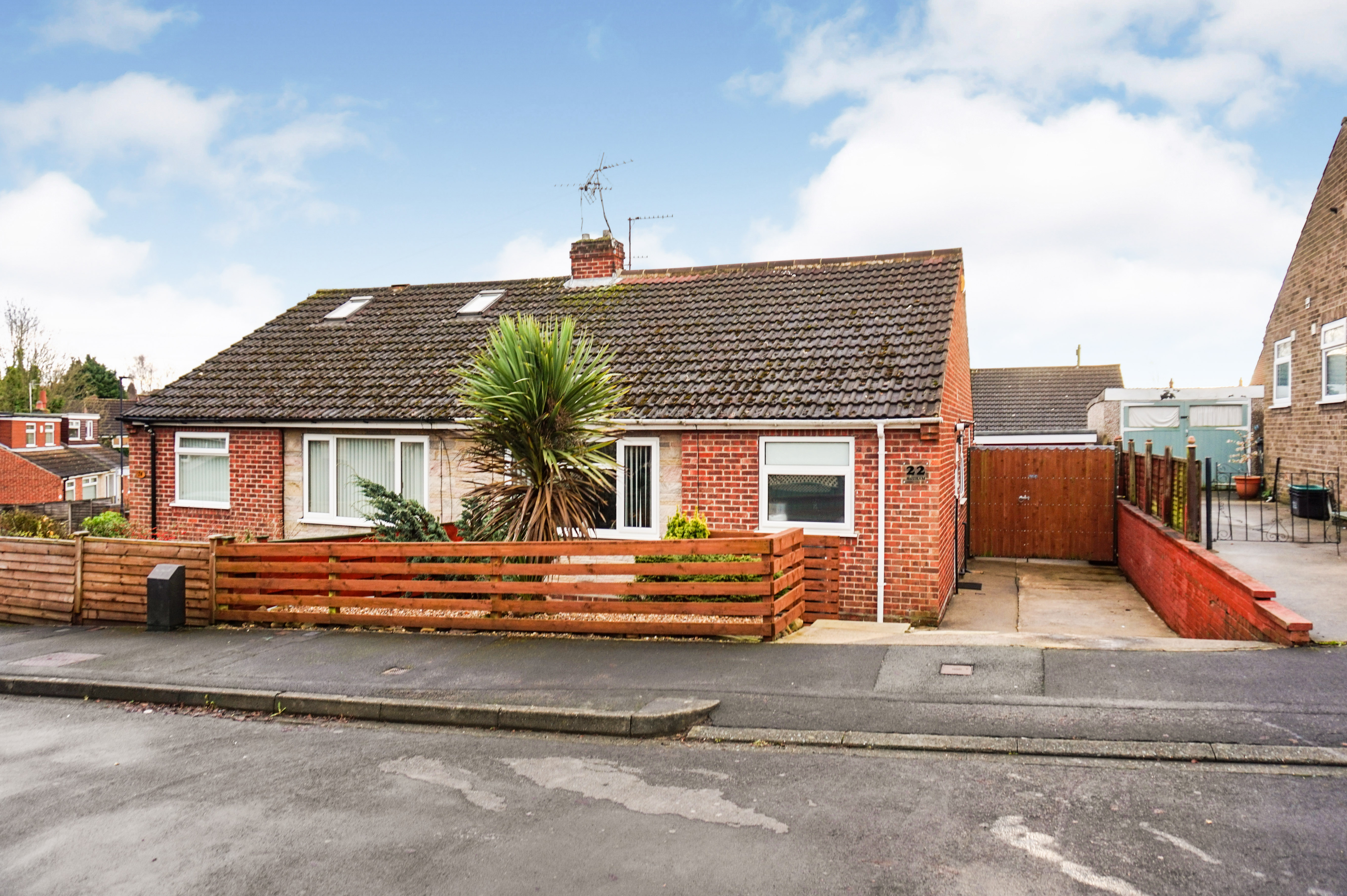 3 bedroom semi-detached house for sale in Hotham Avenue, York, YO26 5DT