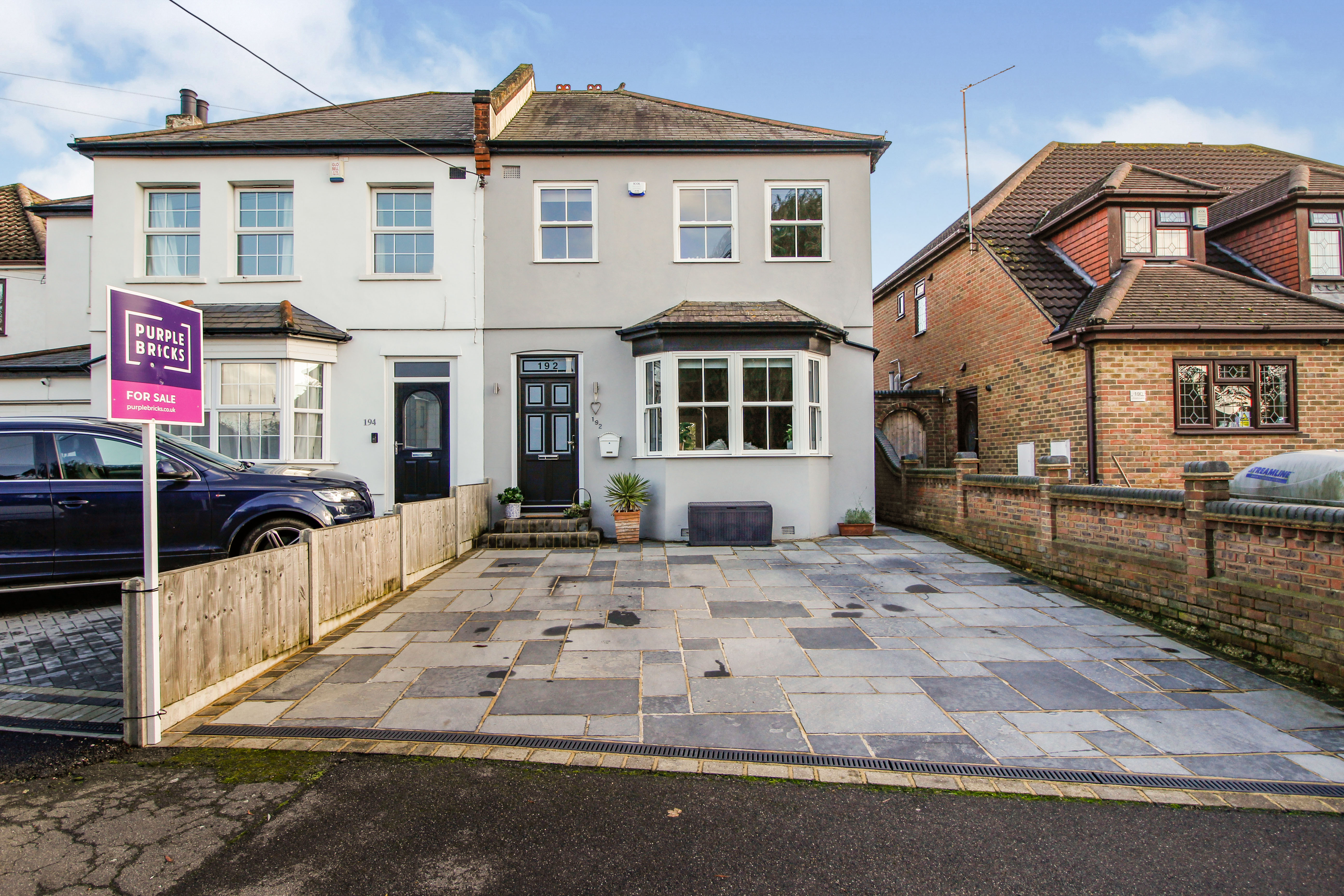 3 bedroom semi-detached house for sale in Front Lane, Upminster, RM14 1LW