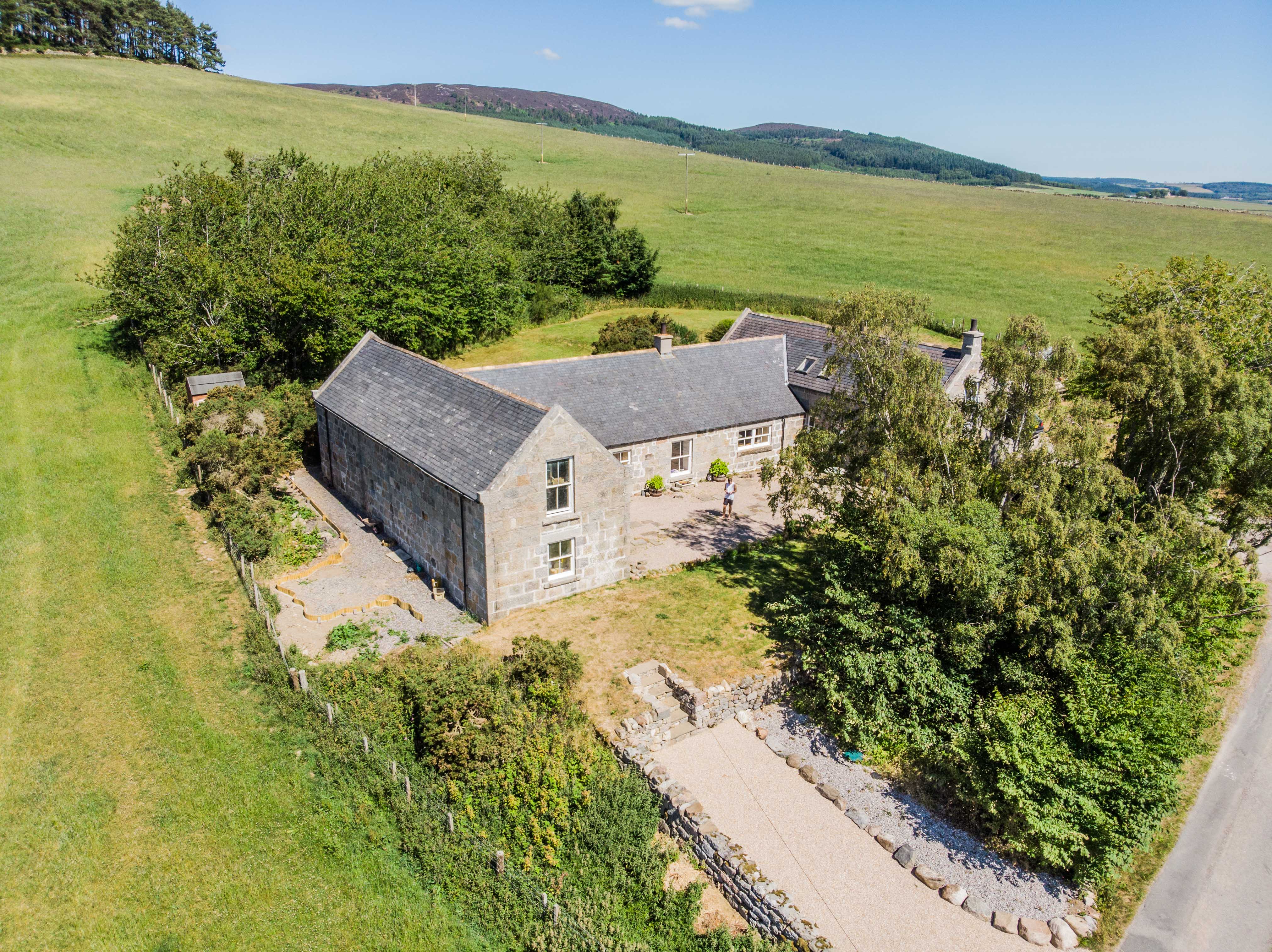 6 bedroom detached house for sale in Monymusk, Tillyfourie, Inverurie ...