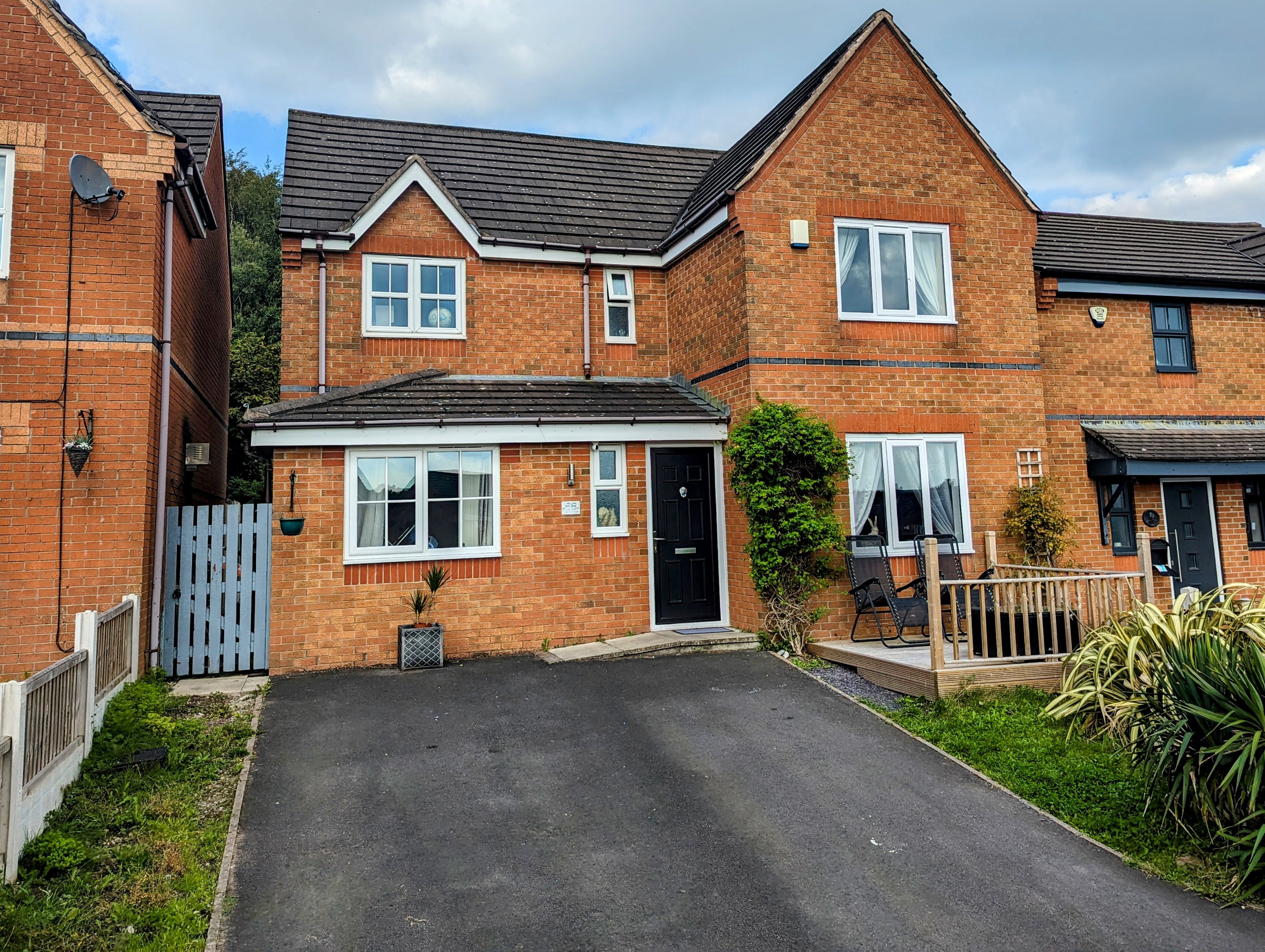 4 bedroom detached house for sale in Tunstall Drive, Accrington, BB5 5DG
