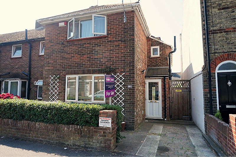 3 bedroom terraced house for sale in Warren Road, Folkestone, CT19 6DE