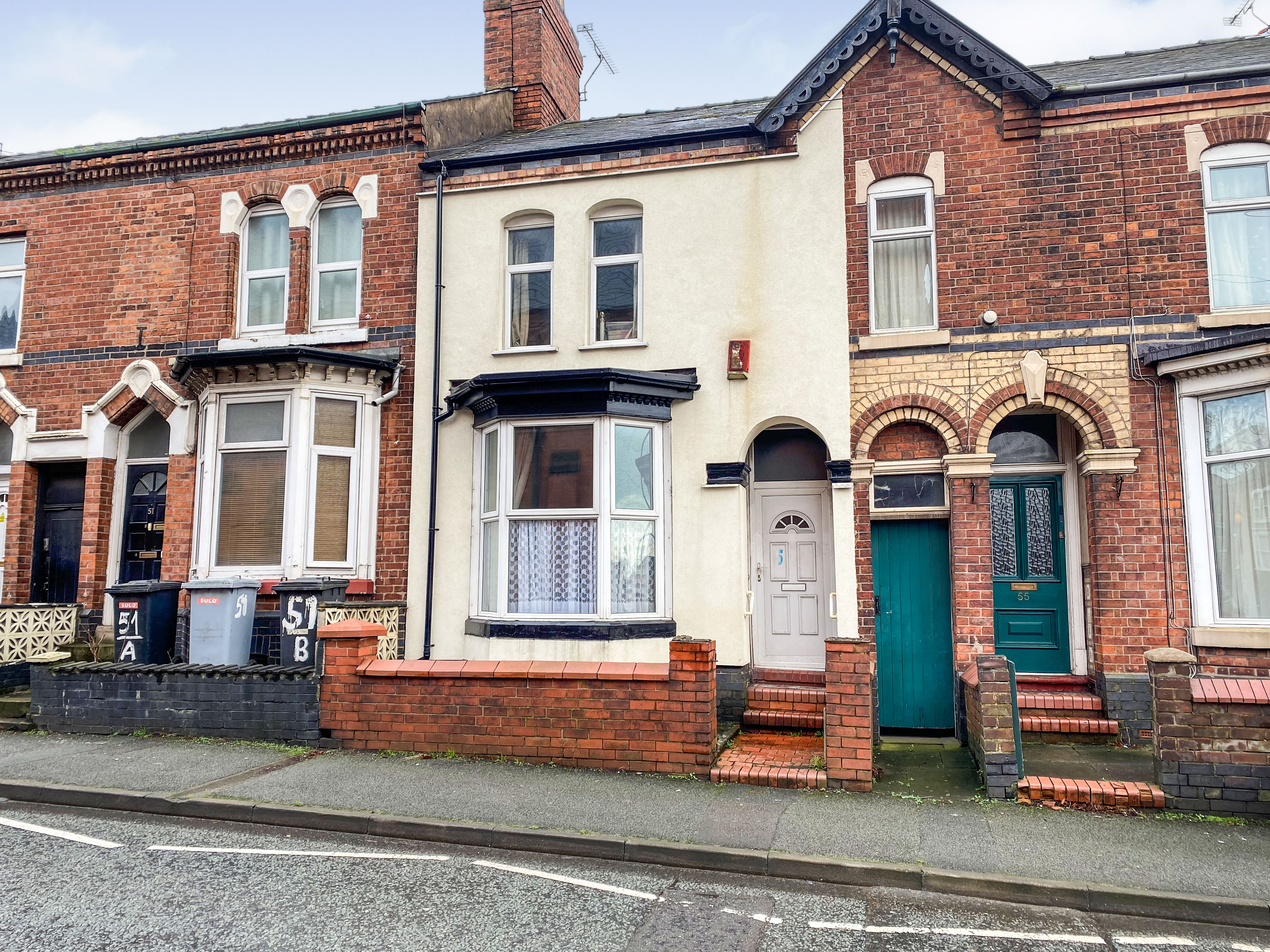 3 bedroom terraced house for sale in Delamere Street, Crewe, CW1 2JX