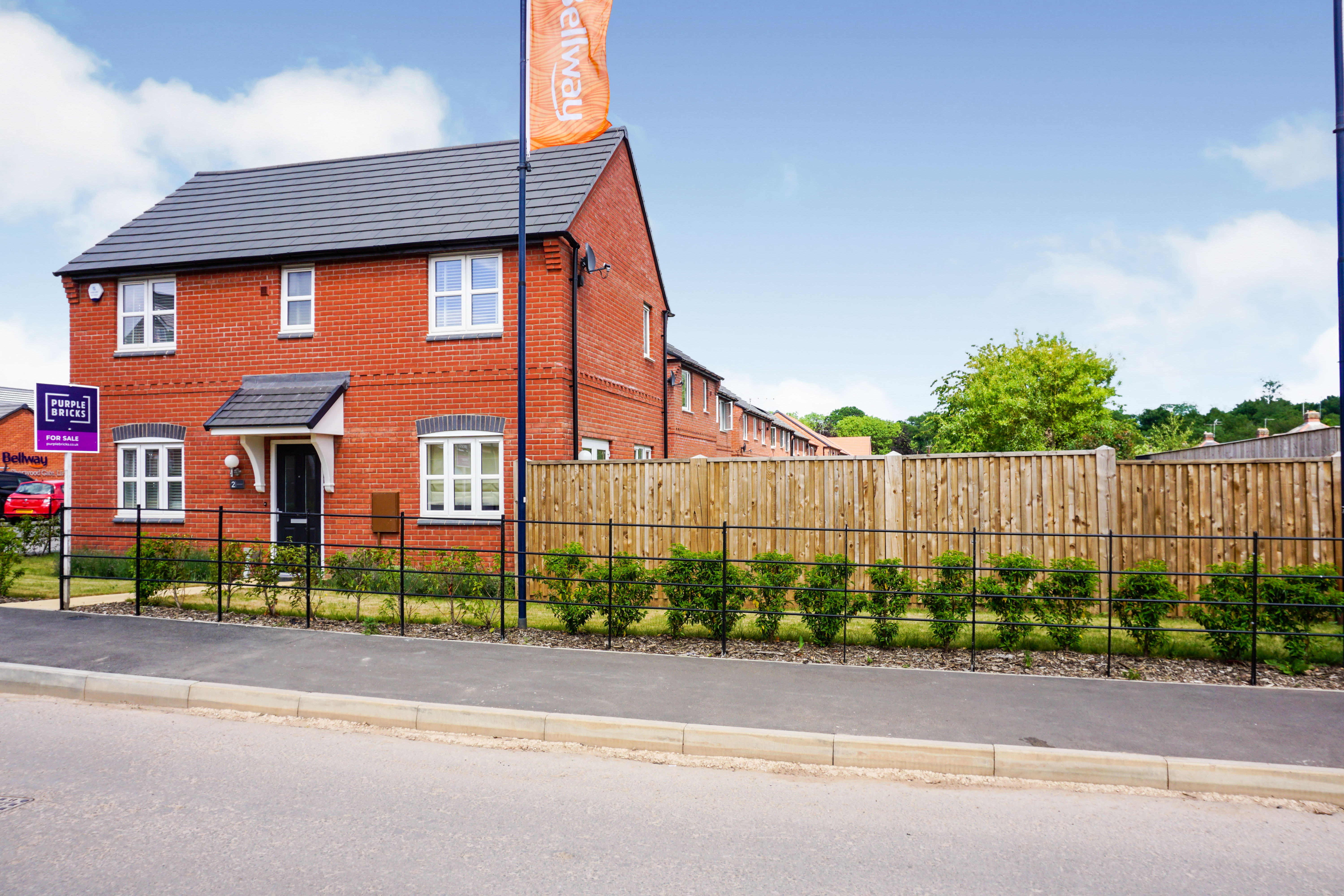 3 bedroom detached house for sale in Chadburn Road, Linby, NG15 8JT