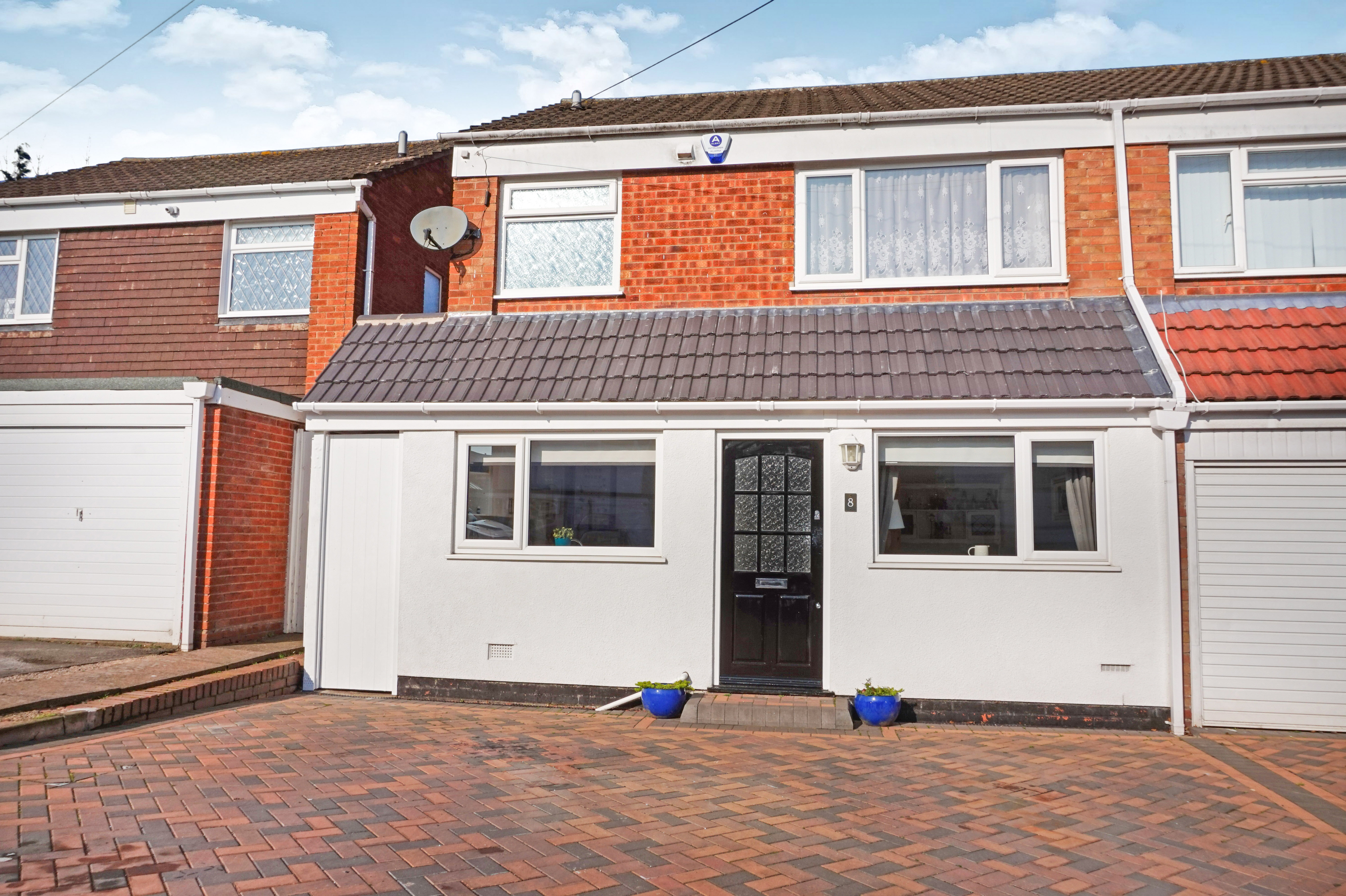 3 bedroom semi-detached house for sale in Honiley Drive, Sutton ...