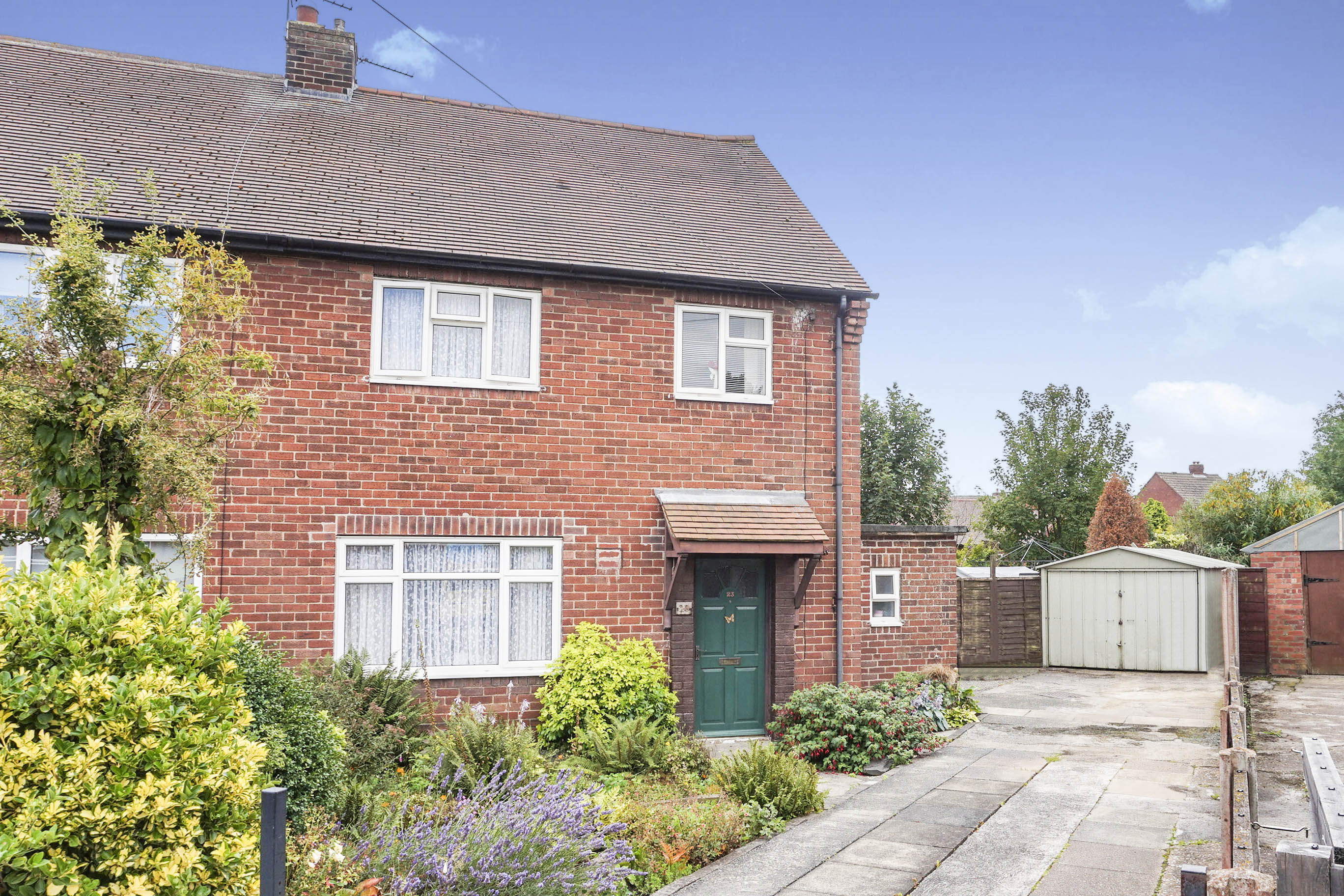 3 bedroom semi-detached house for sale in Alexander Road, Featherstone ...