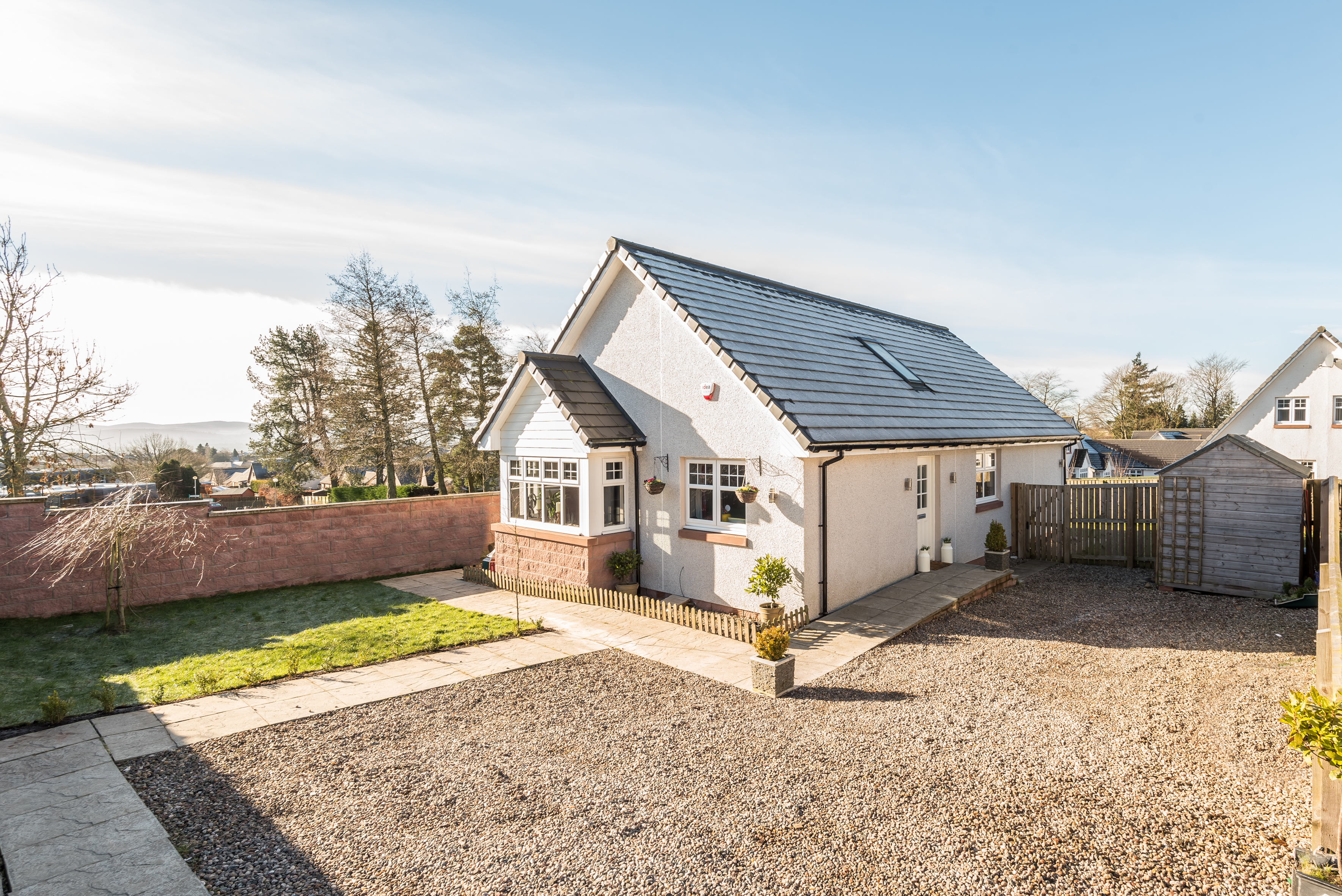 4 bedroom detached bungalow for sale in Lord Lyell Drive, Kirriemuir ...