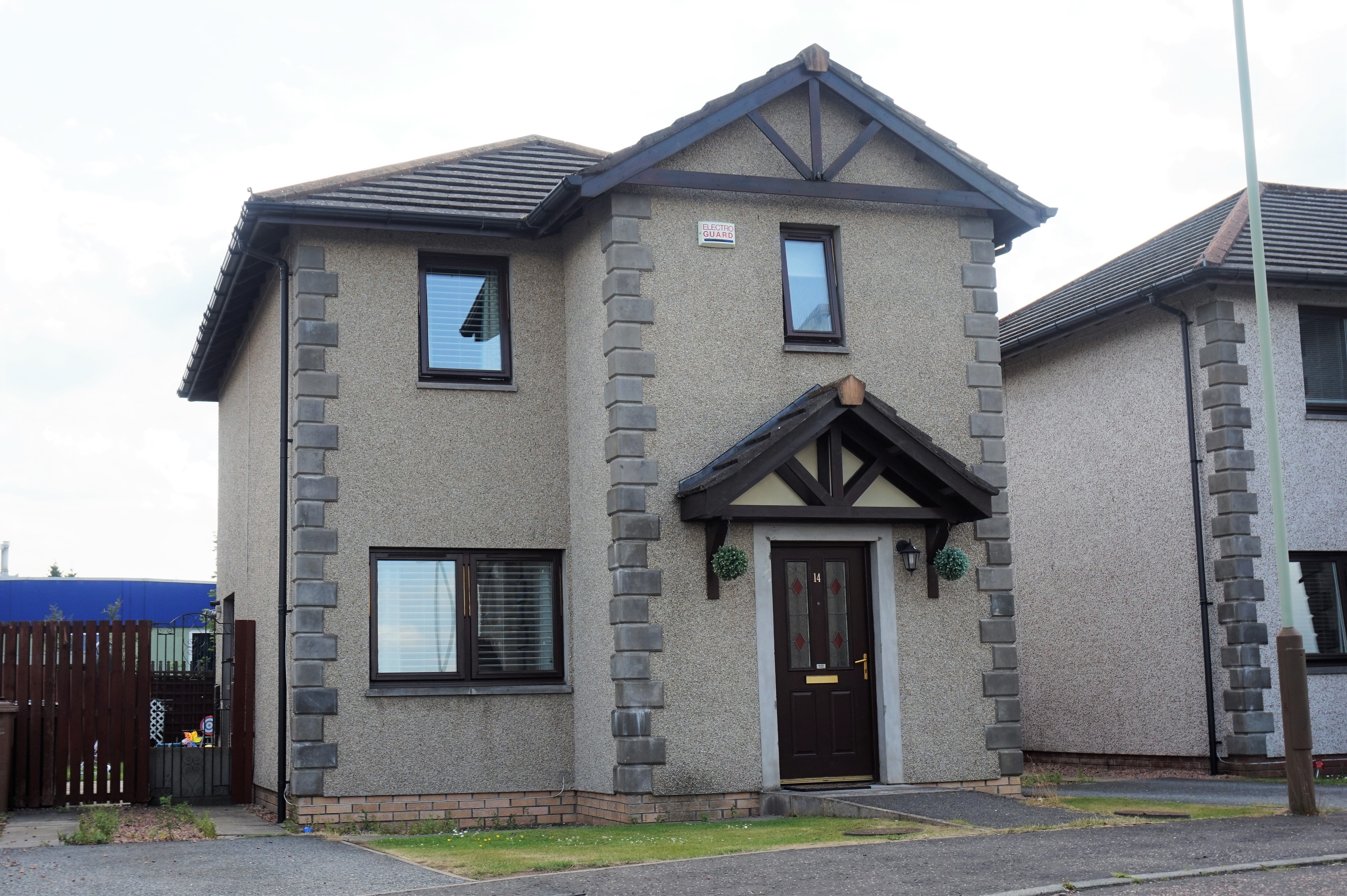 3 bedroom detached house for sale in Lintrathen Court, Dundee, DD3 8EG